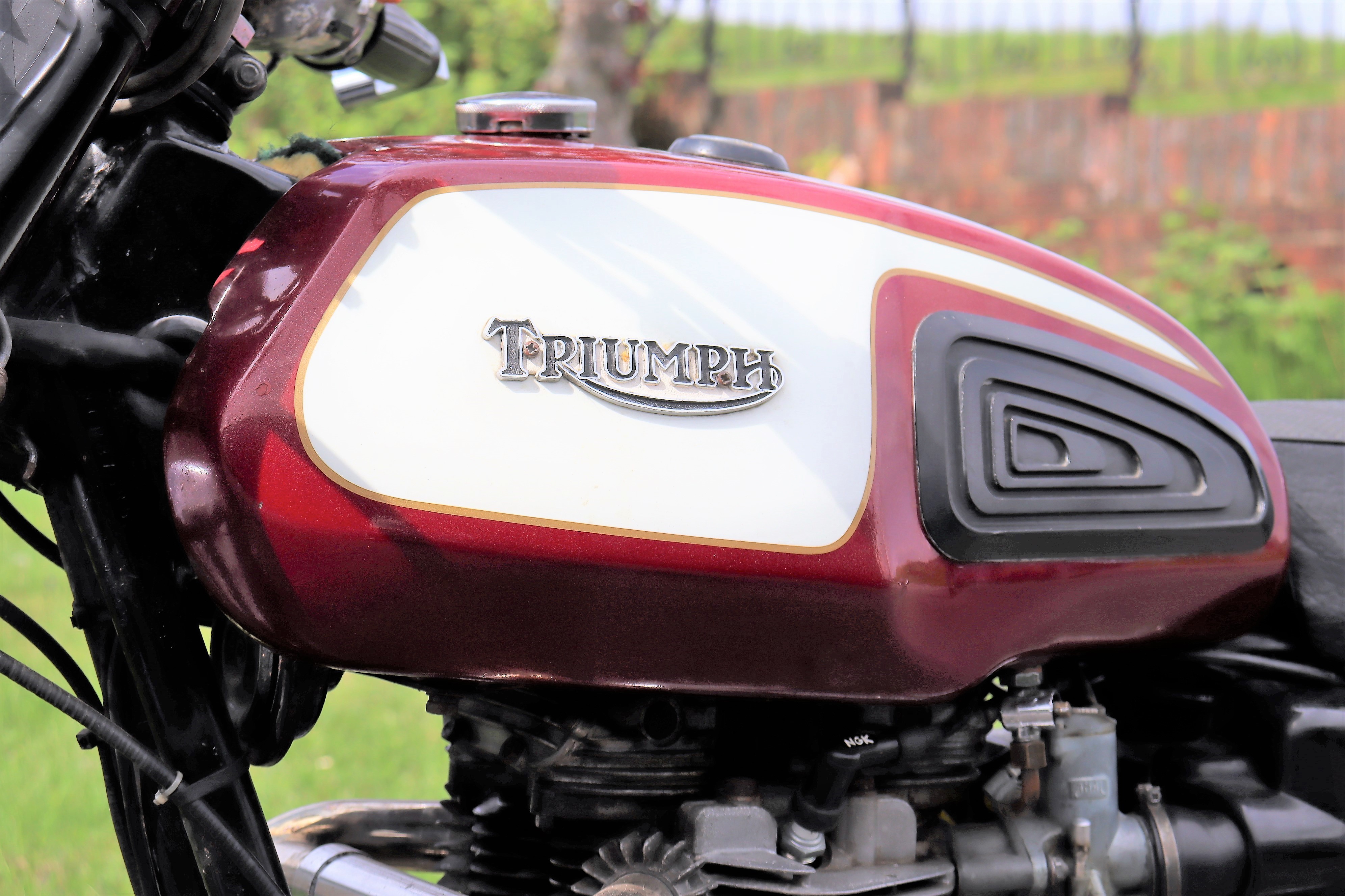 Lot 236 - 1978 Triumph T140V Bonneville