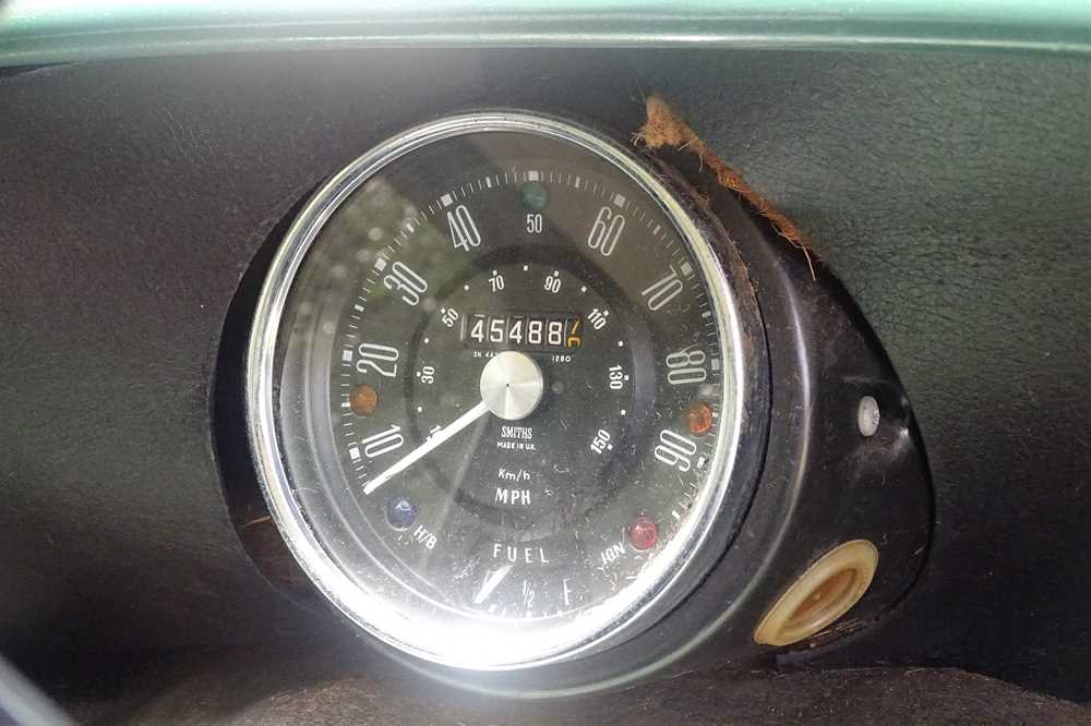 Lot 17 - 1978 Mini Pick-Up 1000