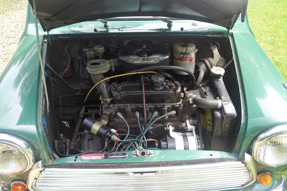 Lot 17 - 1978 Mini Pick-Up 1000