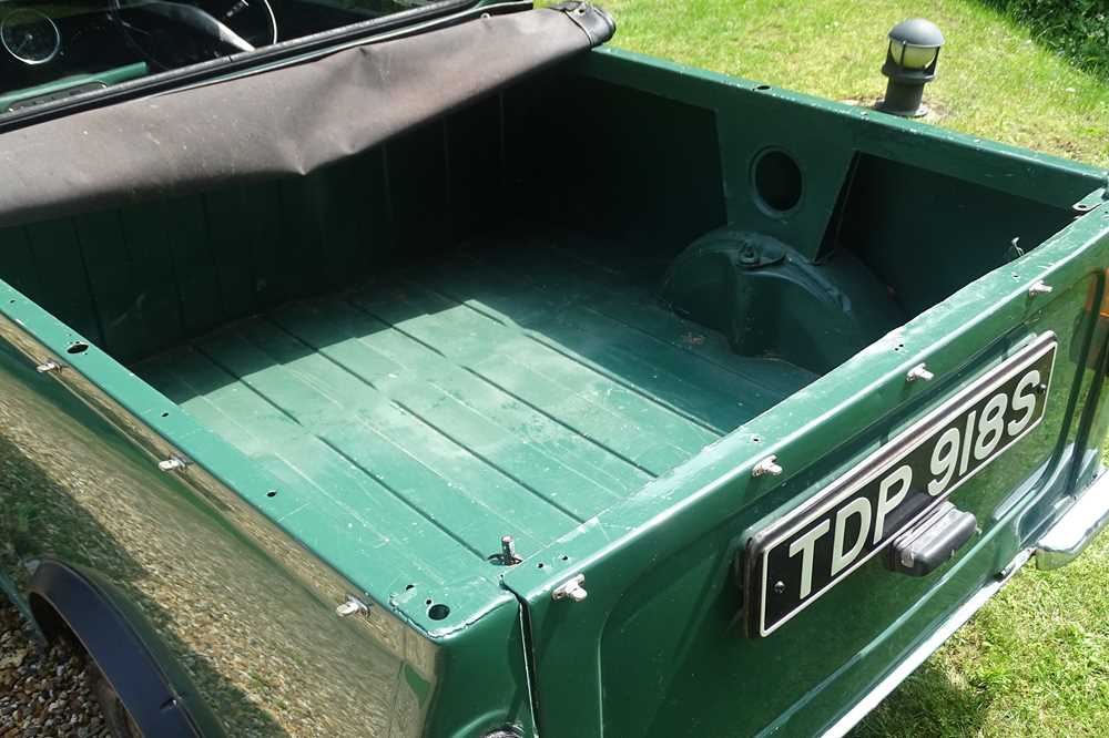 Lot 17 - 1978 Mini Pick-Up 1000