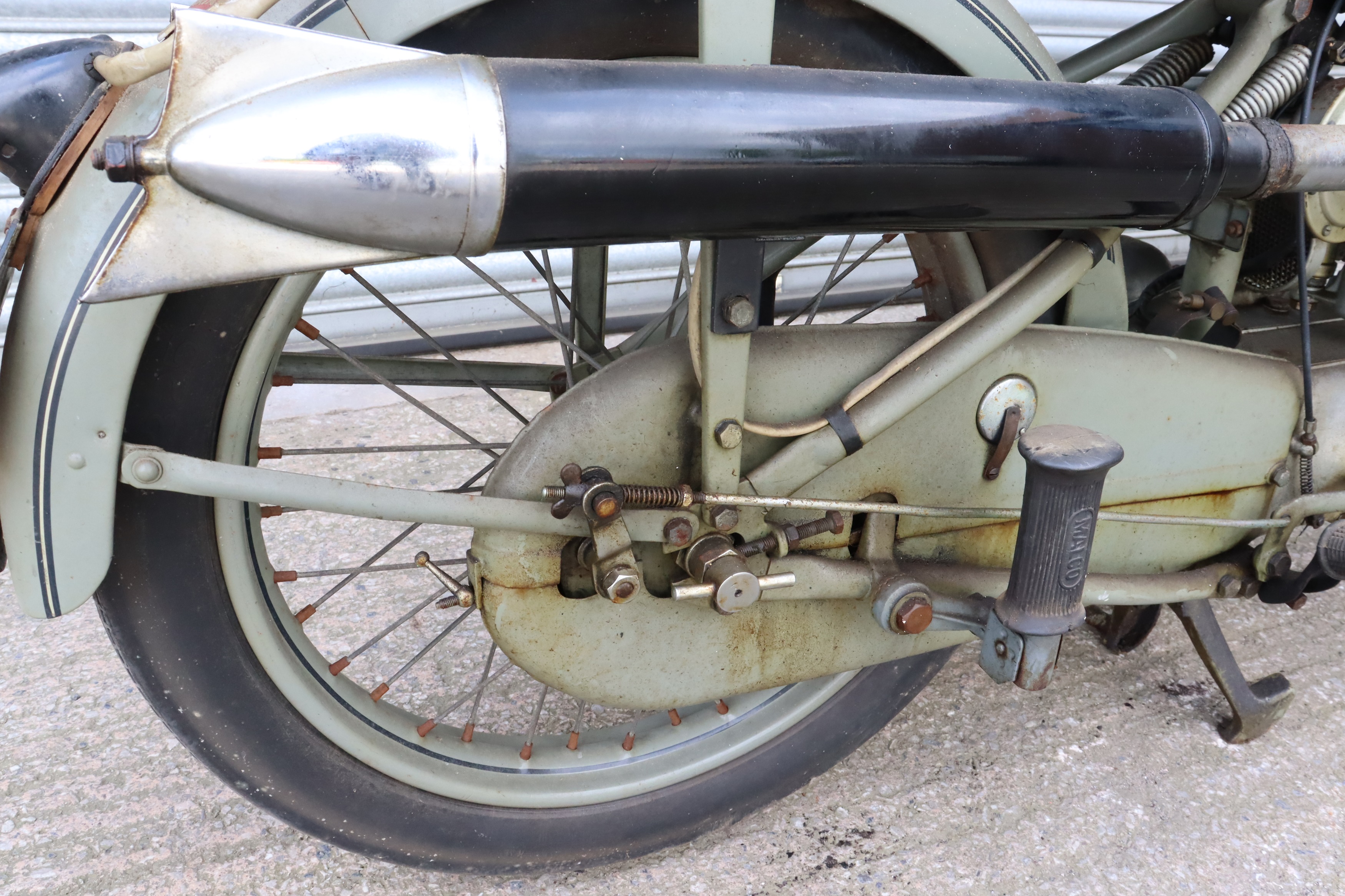 Lot 247 - c.1938 Victoria Aero 250