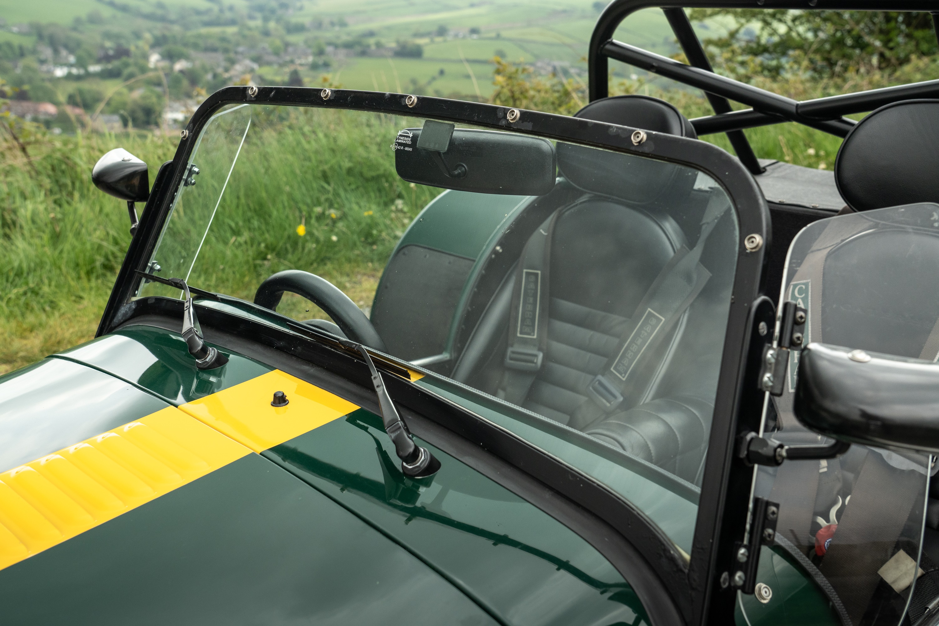 Lot 68 - 2004 Caterham Seven 1.6