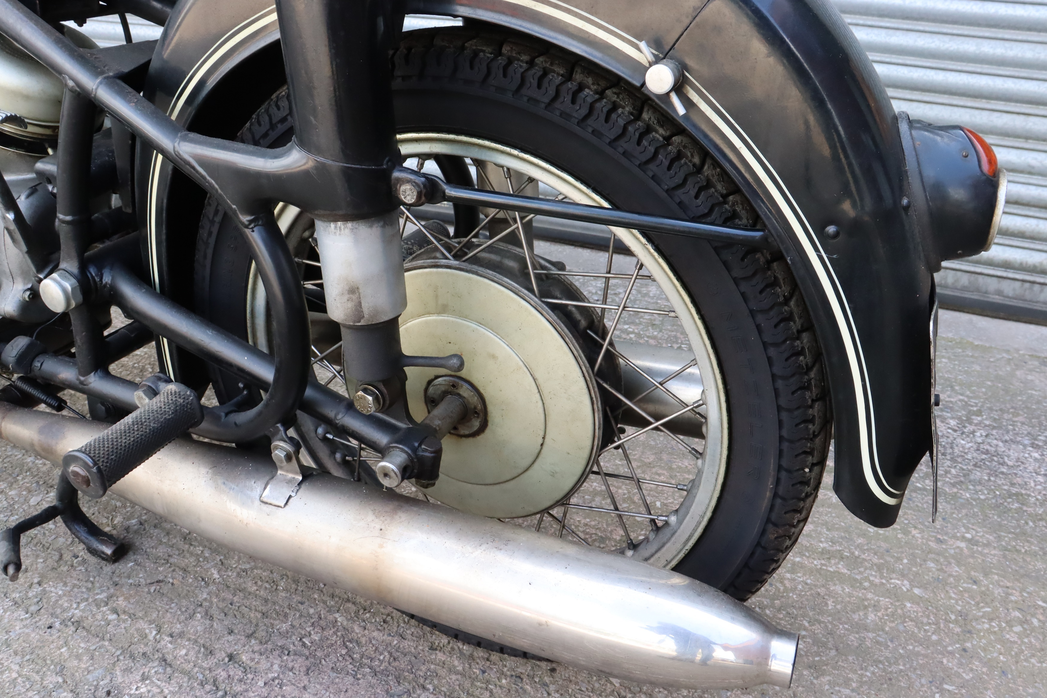 Lot 246 - 1958 BMW R50