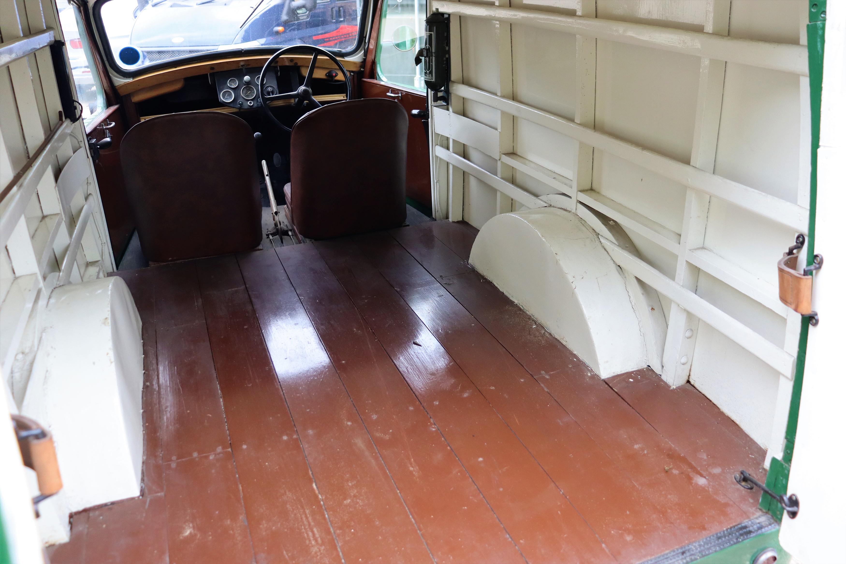 Lot 36 - 1951 Morris Z-Type Van