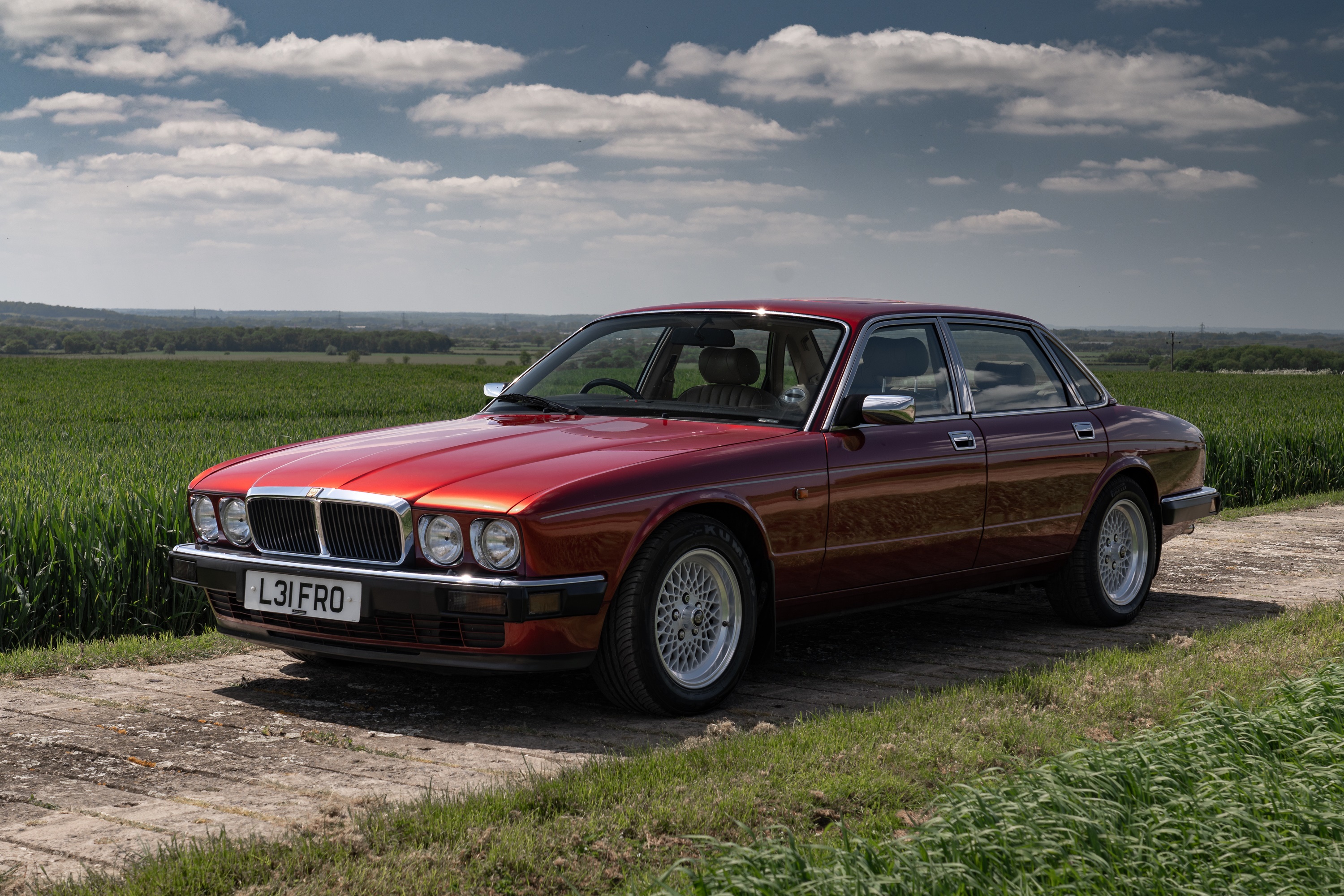Lot 11 - 1993 Jaguar XJ12 6 Litre