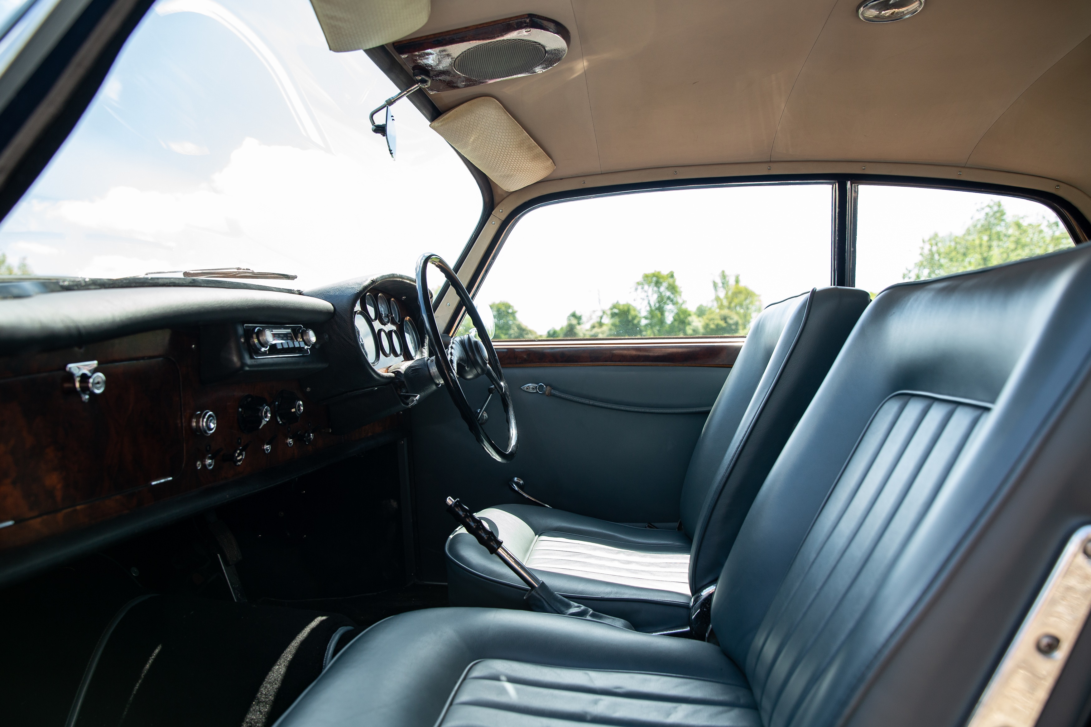Lot 40 - 1963 Bristol 407