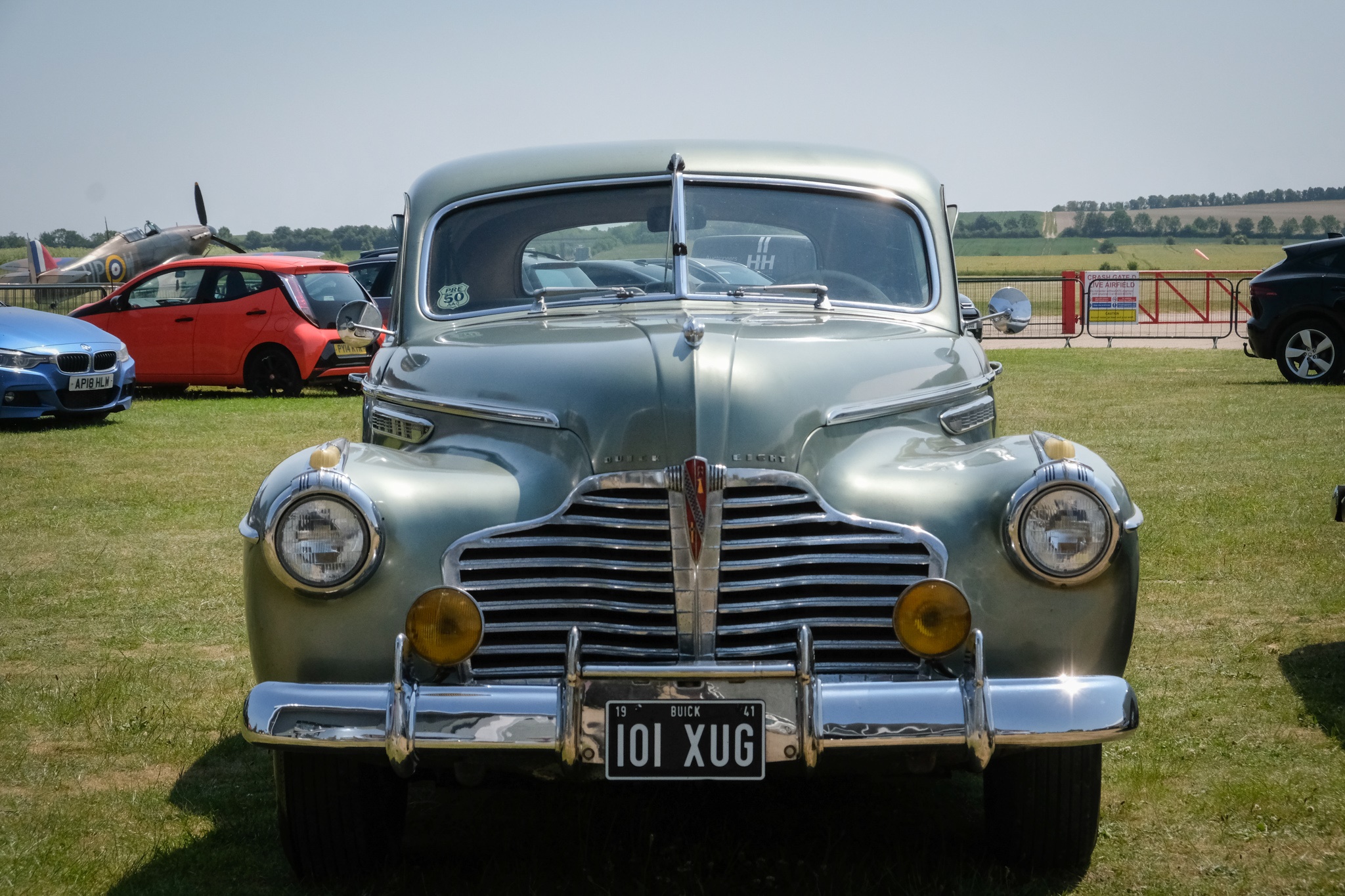 Lot 46 - 1941 Buick Straight-8 'Fireball' Special