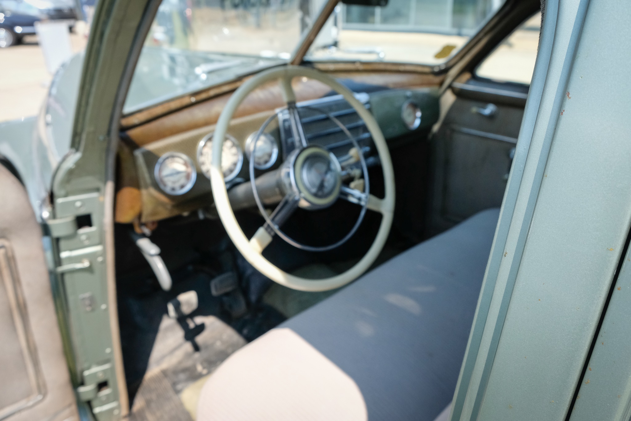 Lot 46 - 1941 Buick Straight-8 'Fireball' Special