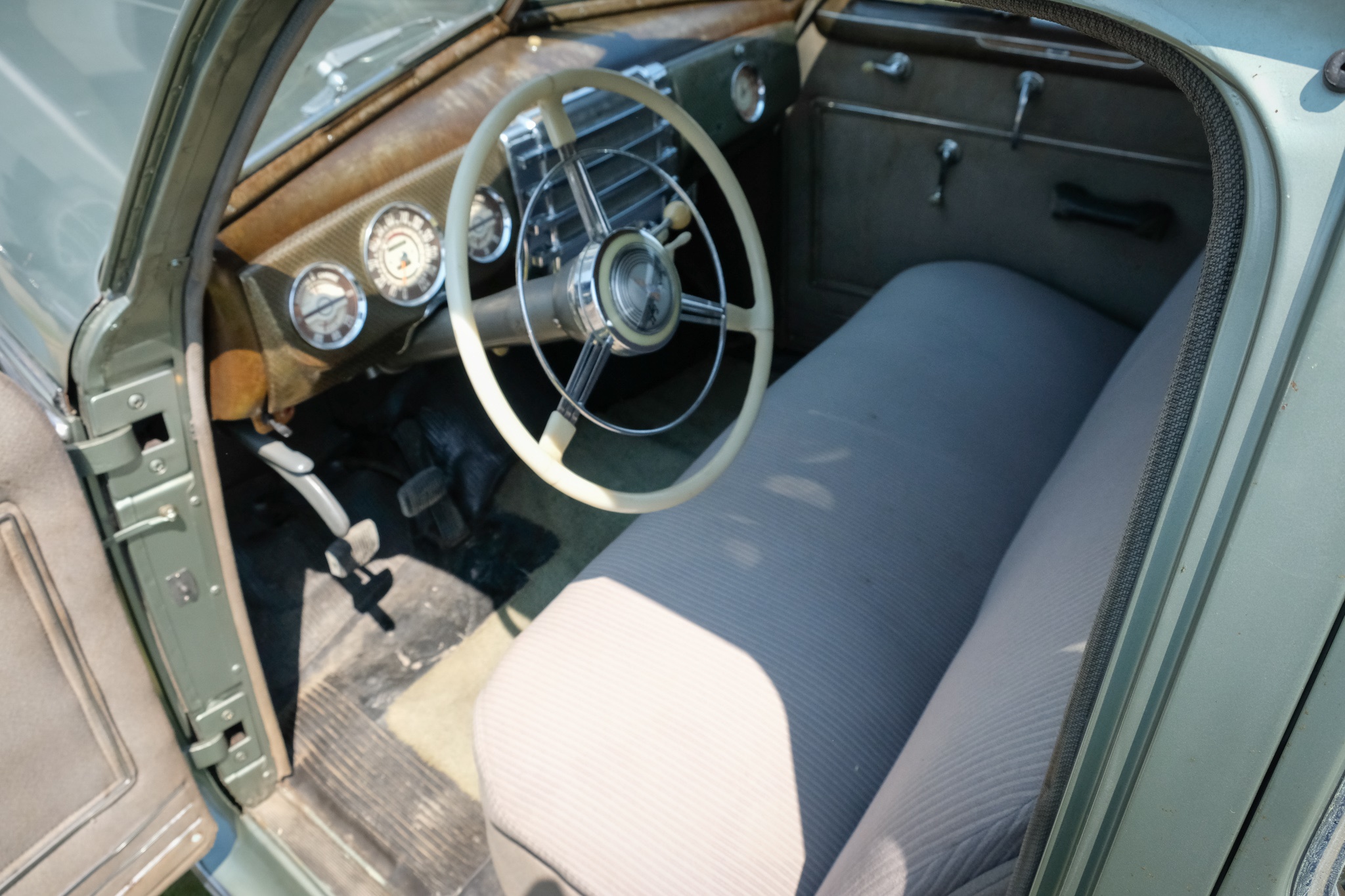 Lot 46 - 1941 Buick Straight-8 'Fireball' Special