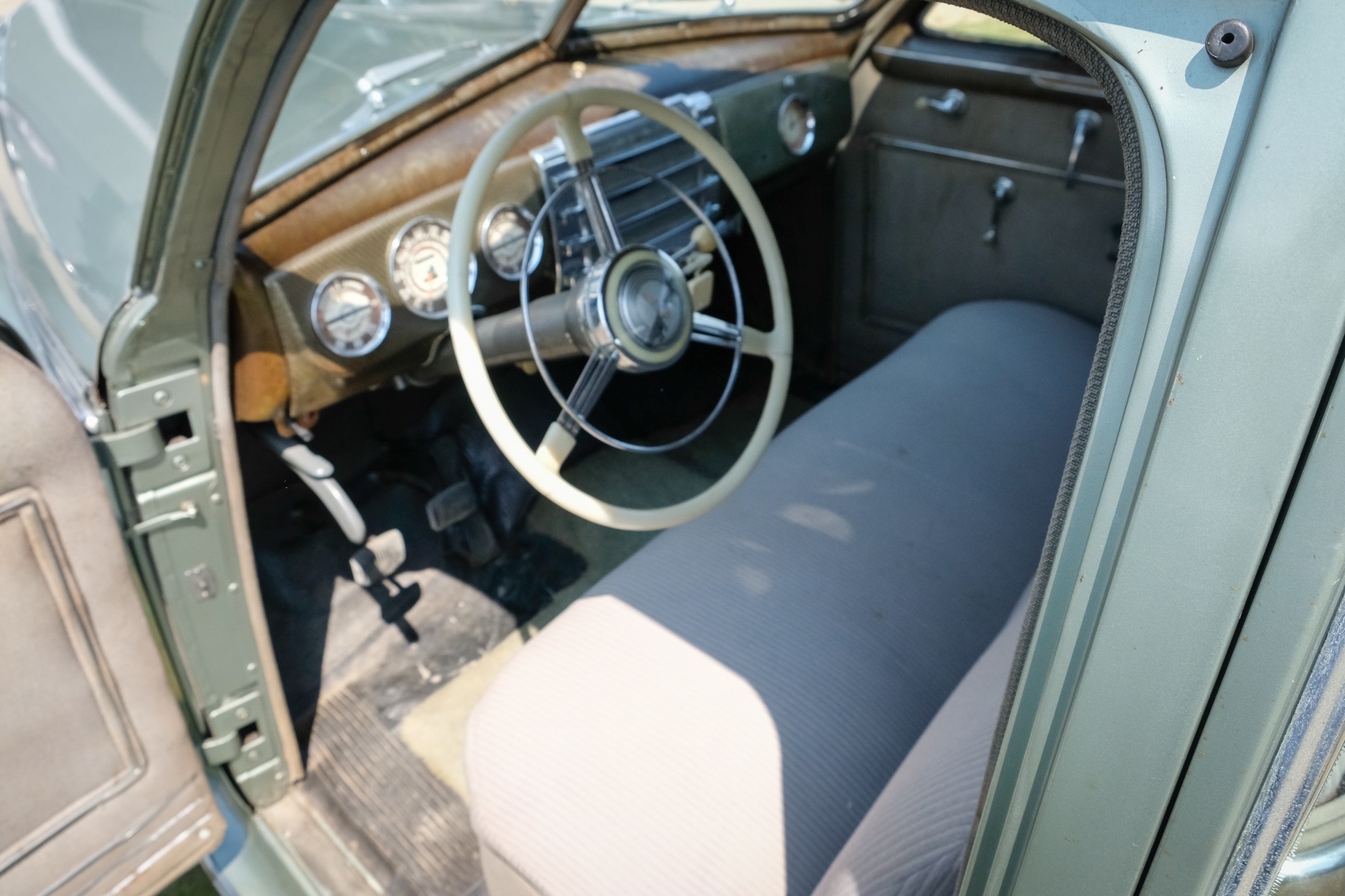Lot 46 - 1941 Buick Straight-8 'Fireball' Special