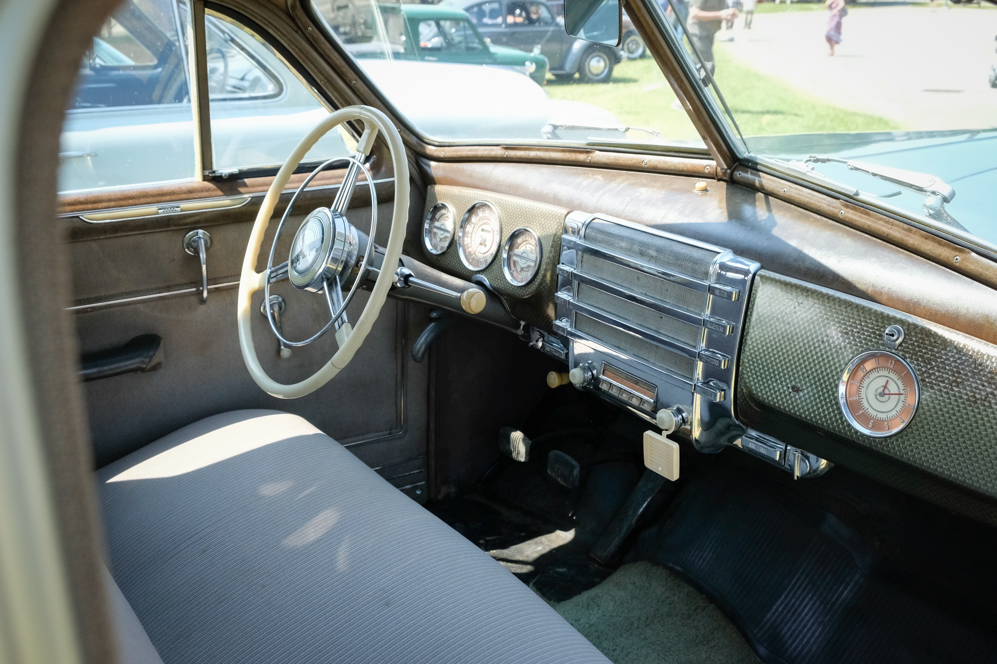 Lot 46 - 1941 Buick Straight-8 'Fireball' Special