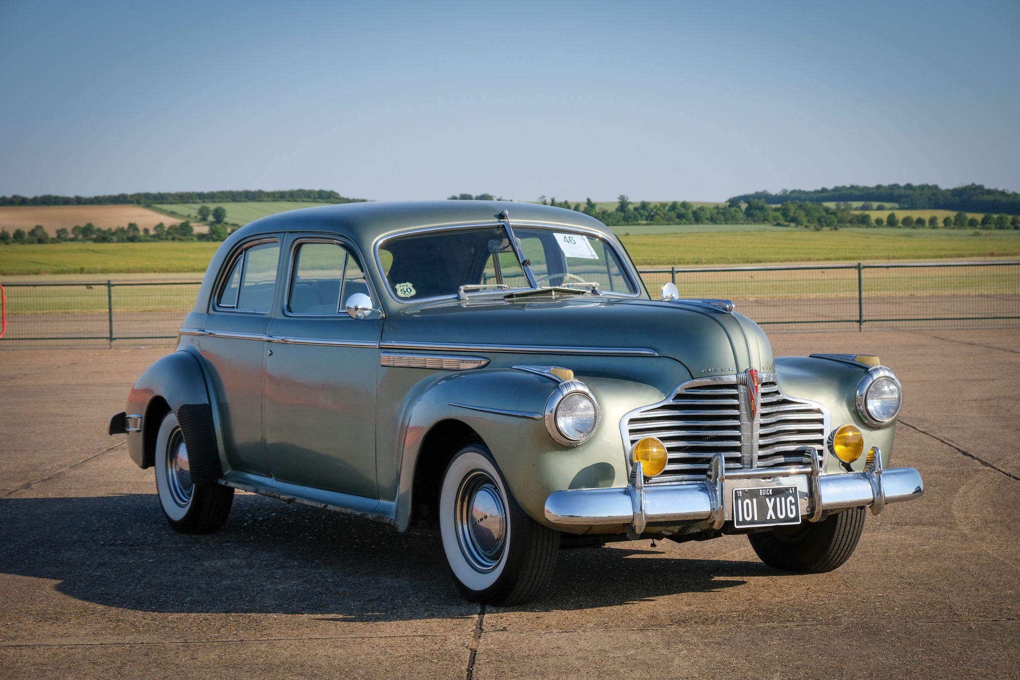 Lot 46 - 1941 Buick Straight-8 'Fireball' Special