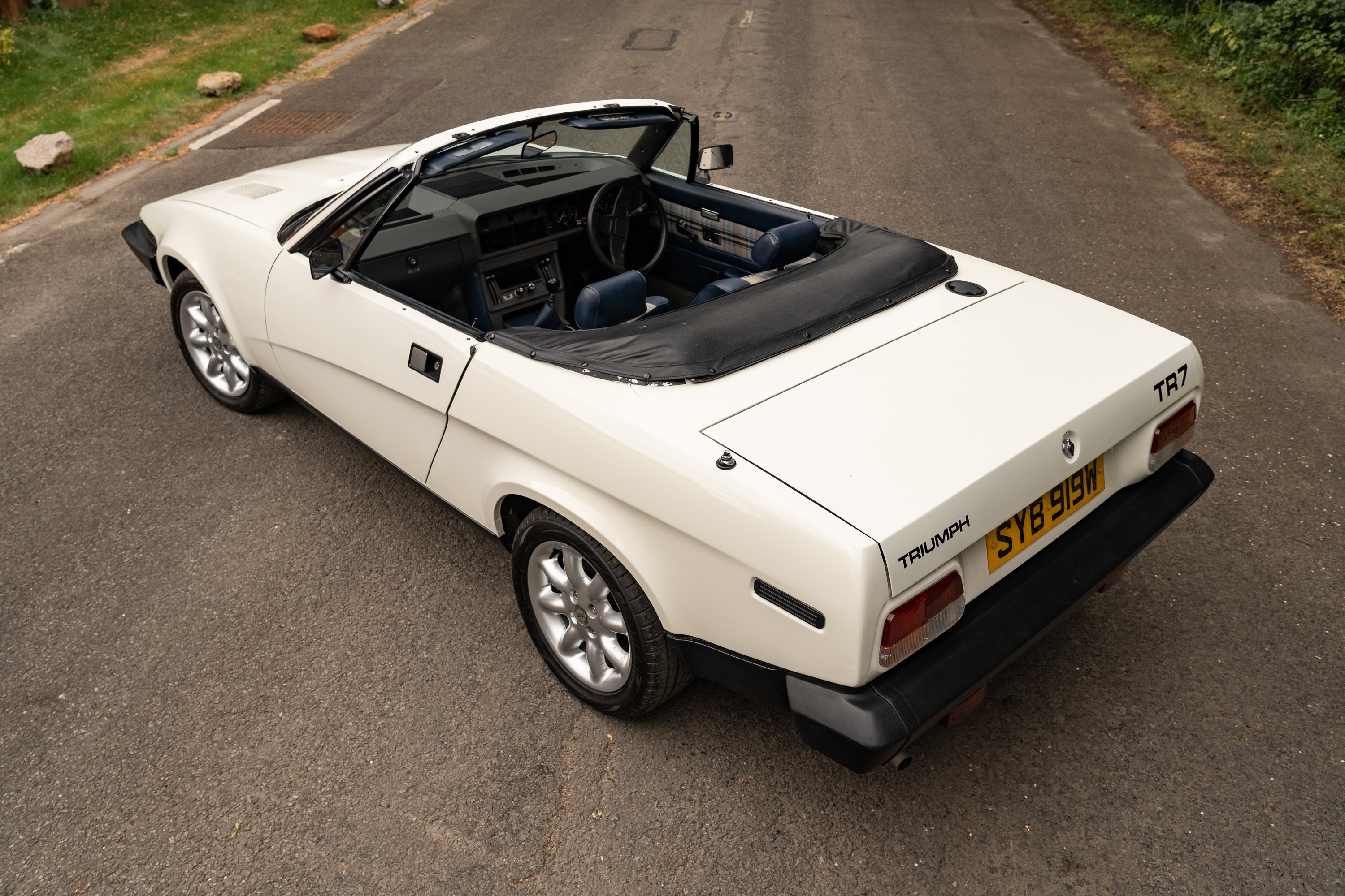Lot 19 - 1980 Triumph TR7 Convertible