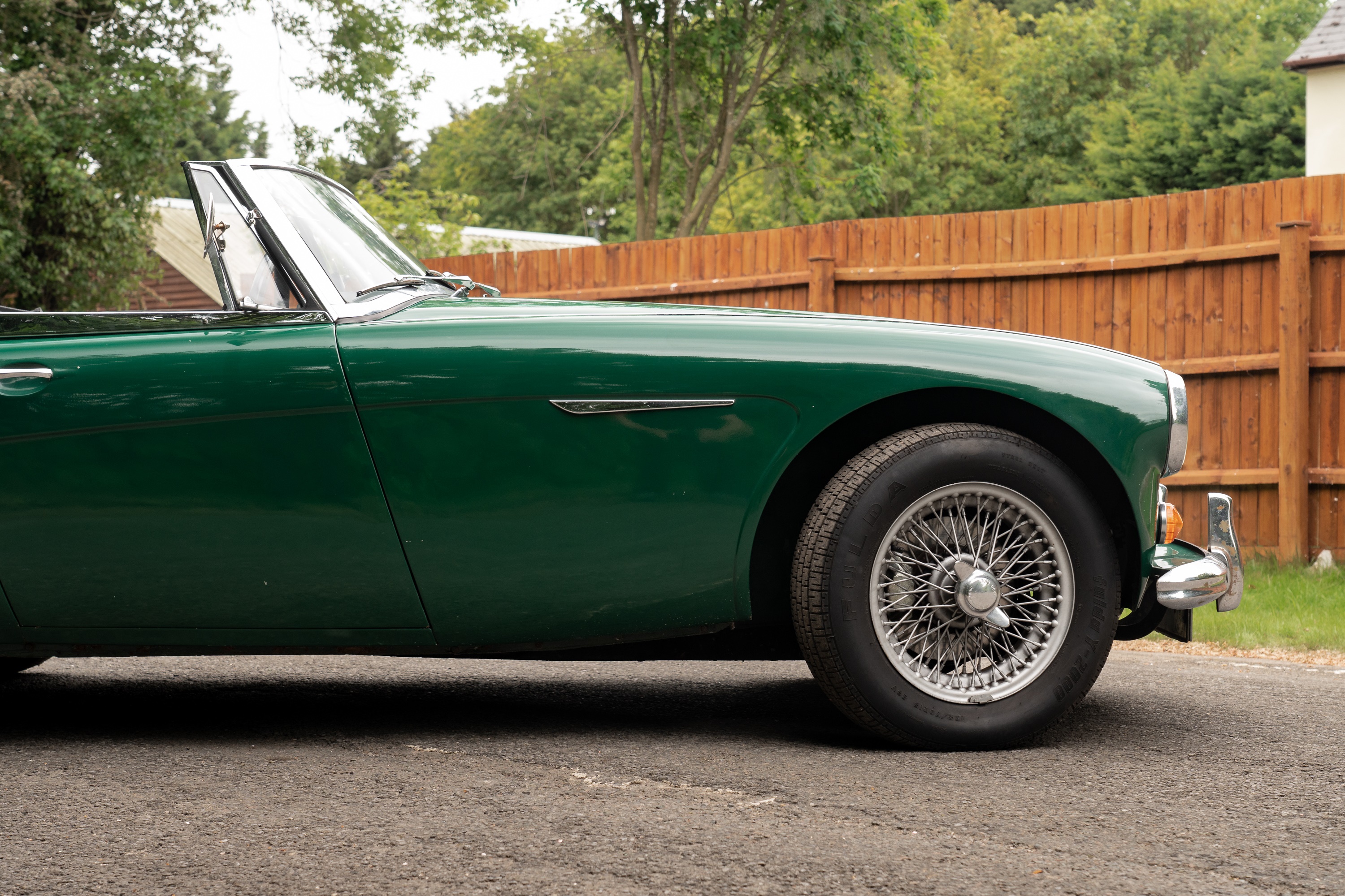 Lot 21 - 1966 Austin-Healey 3000 MkIII