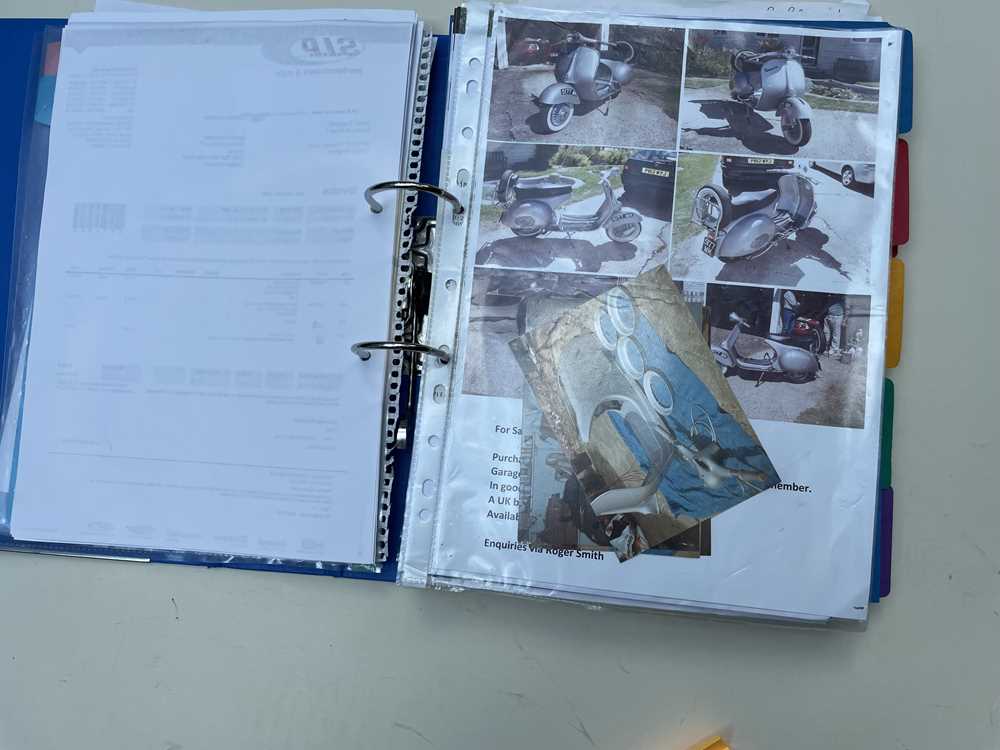 Lot 37 - 1960 Vespa (Douglas) GS VS5