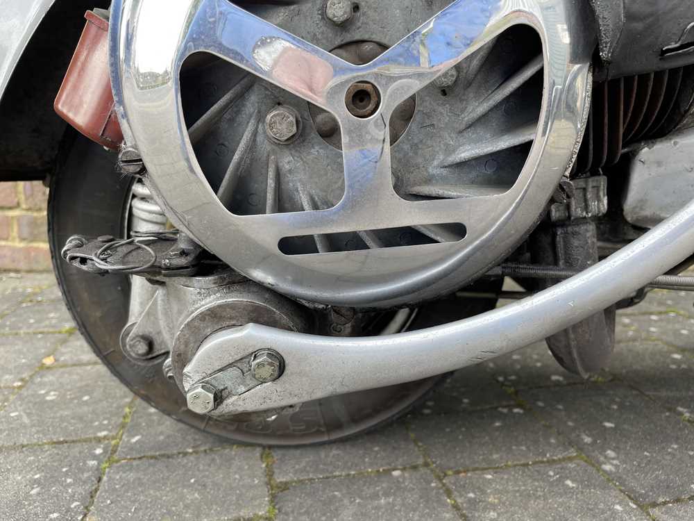 Lot 37 - 1960 Vespa (Douglas) GS VS5