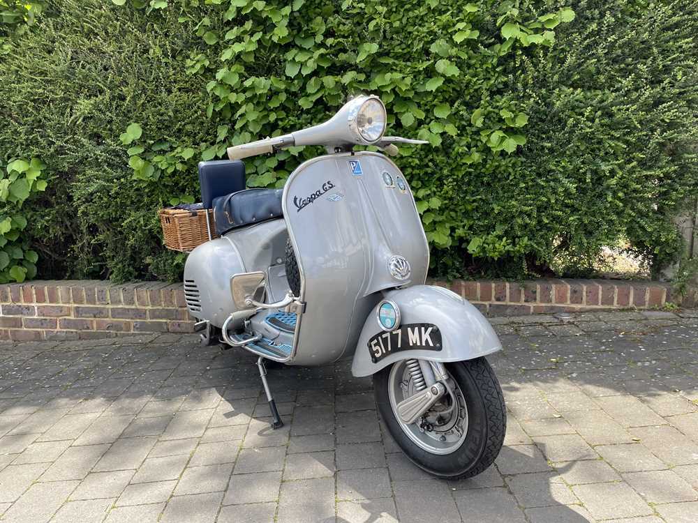 Lot 37 - 1960 Vespa (Douglas) GS VS5