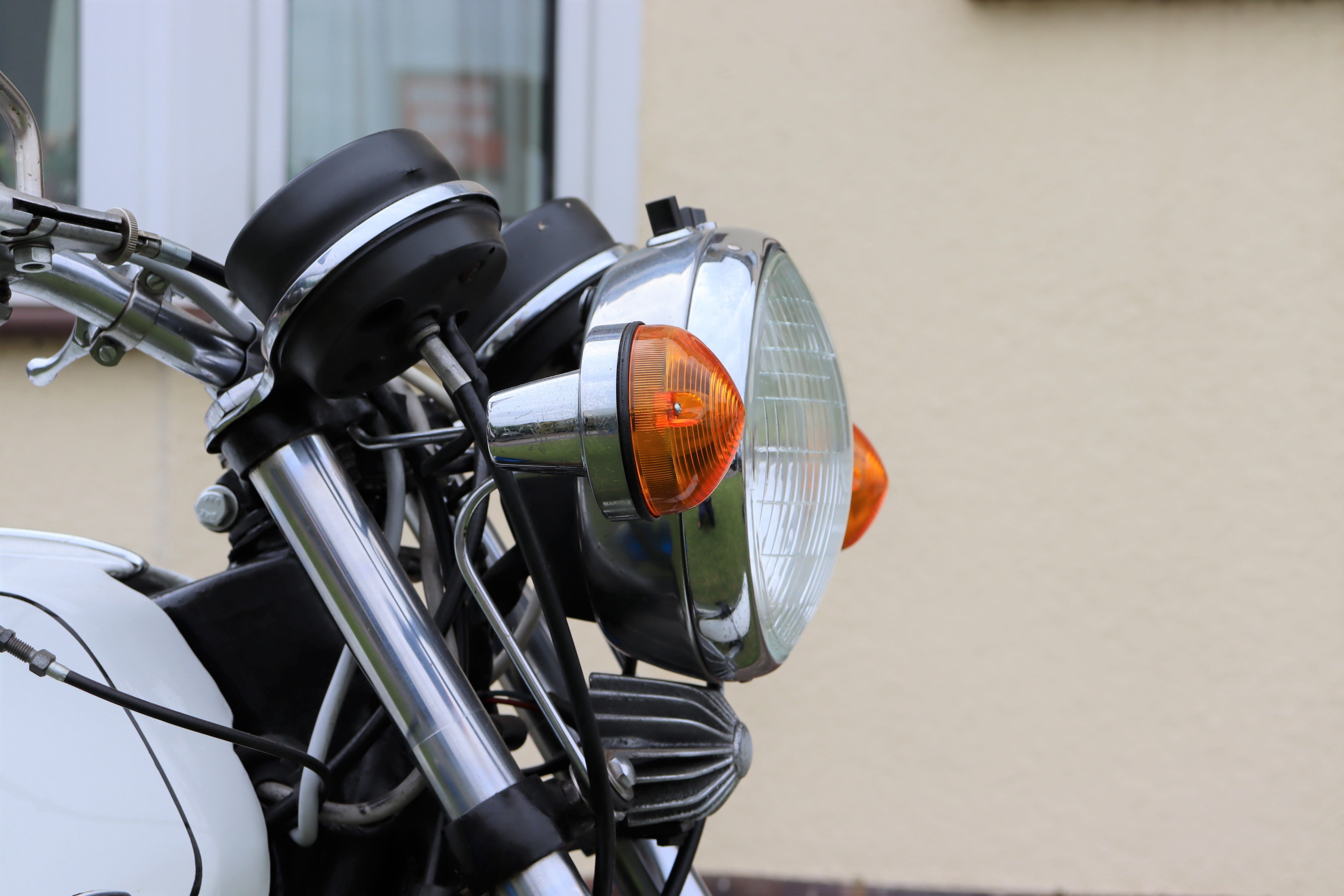 Lot 265 - c.1976 Triumph TR6P