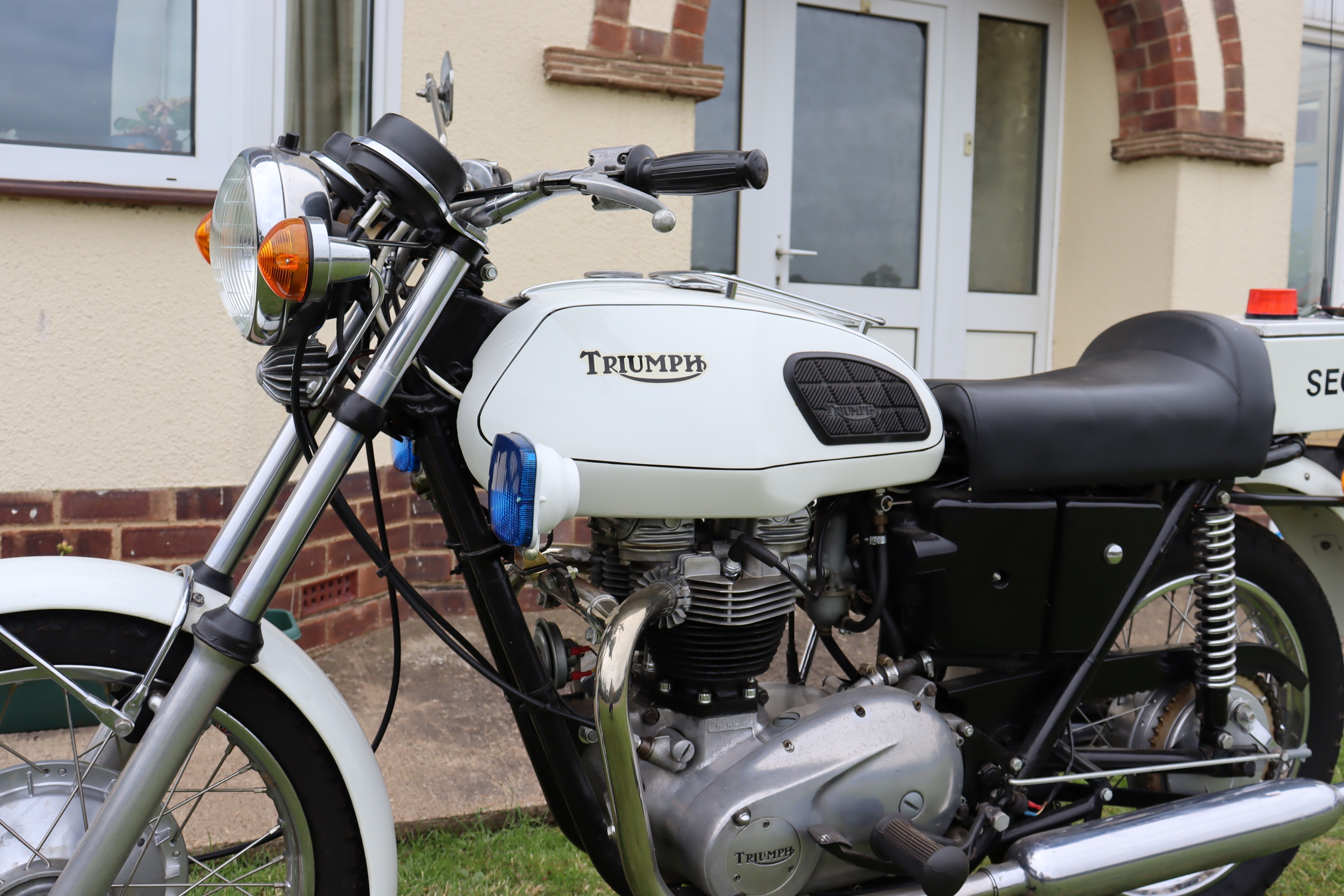 Lot 265 - c.1976 Triumph TR6P