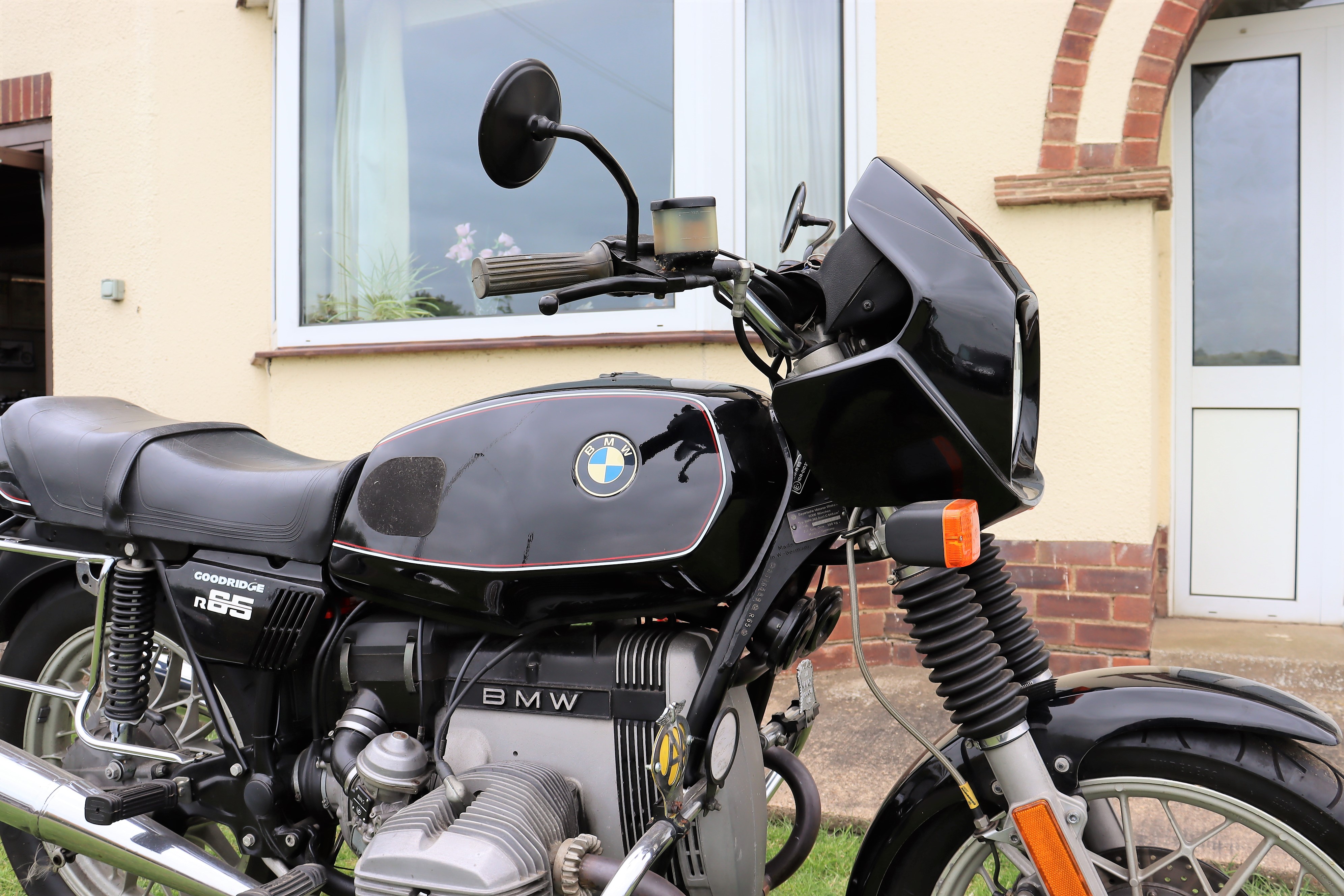 Lot 270 - 1983 BMW R65