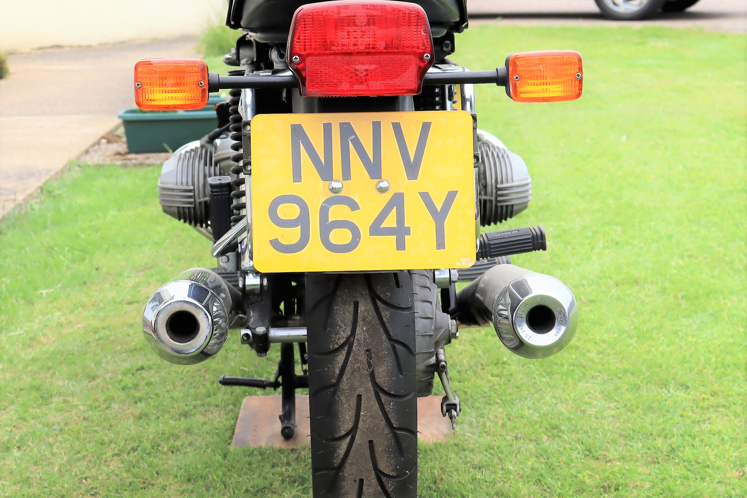 Lot 270 - 1983 BMW R65