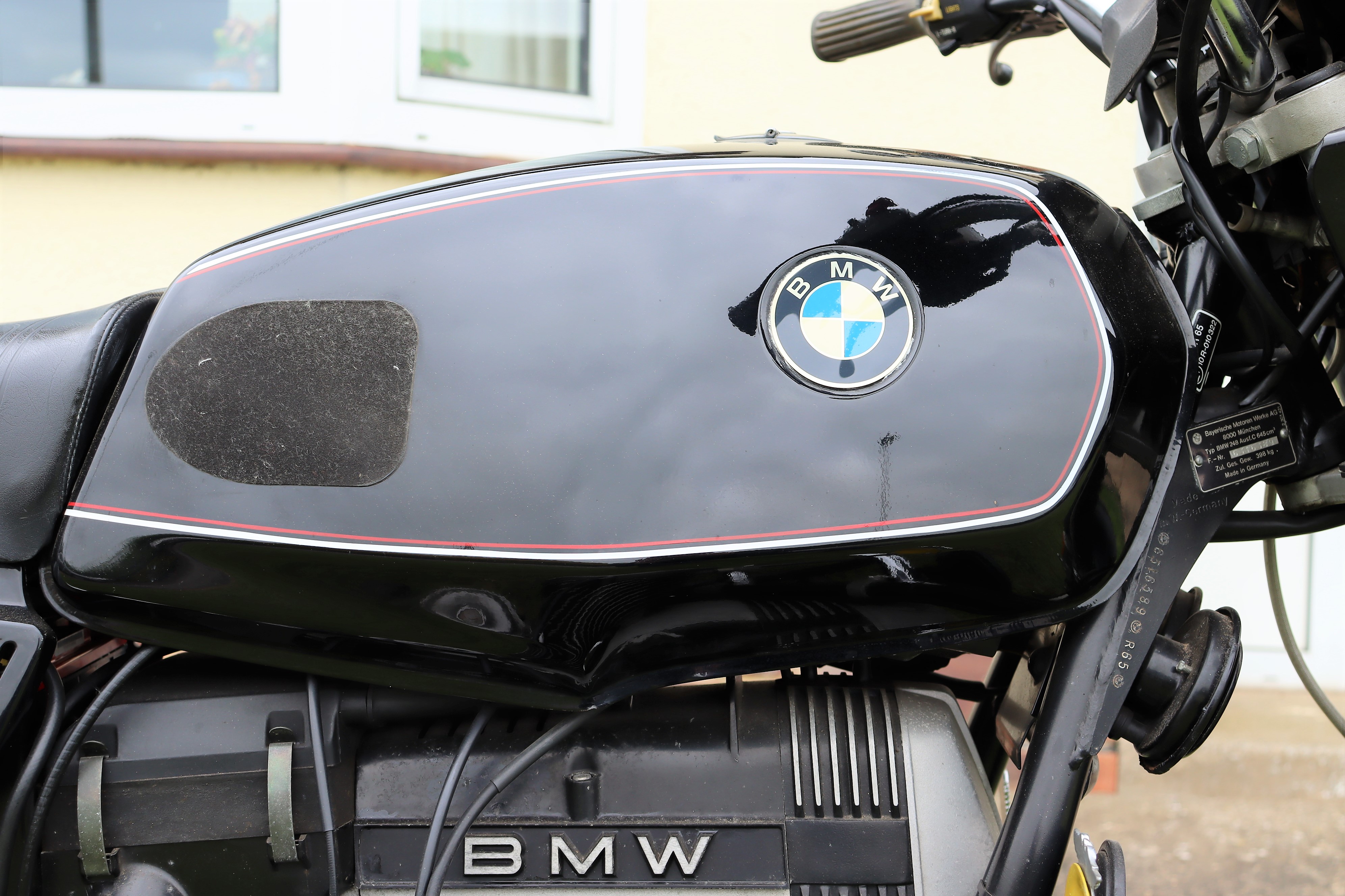 Lot 270 - 1983 BMW R65