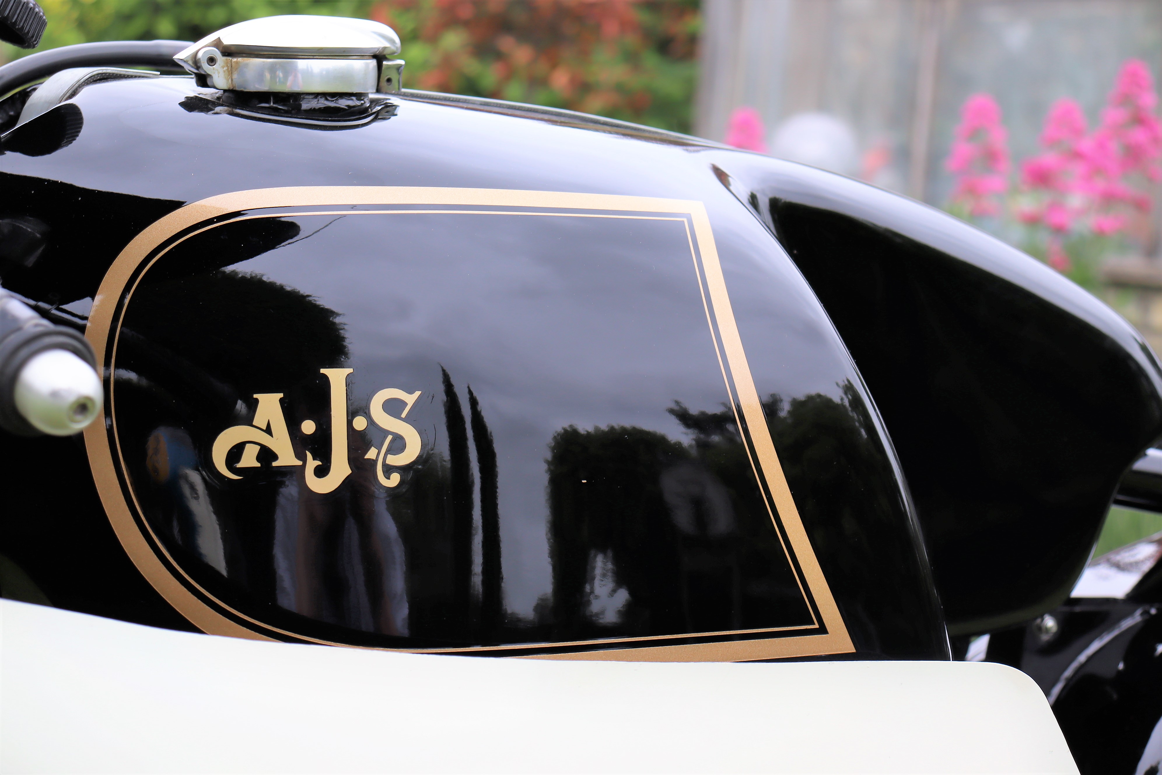 Lot 264 - c.1988-90 AJS 7R