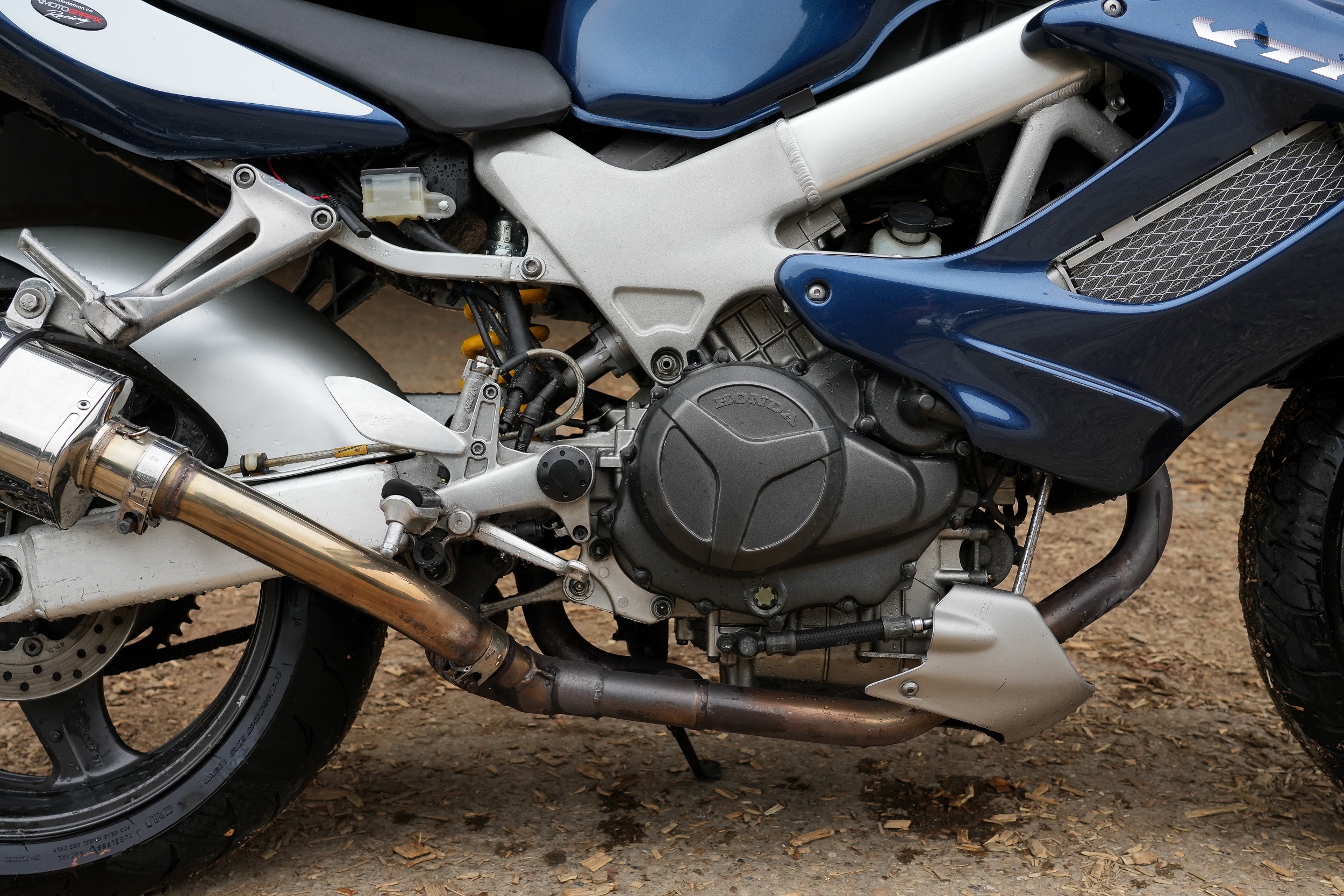 Lot 171 - 2000 Honda VTR1000F