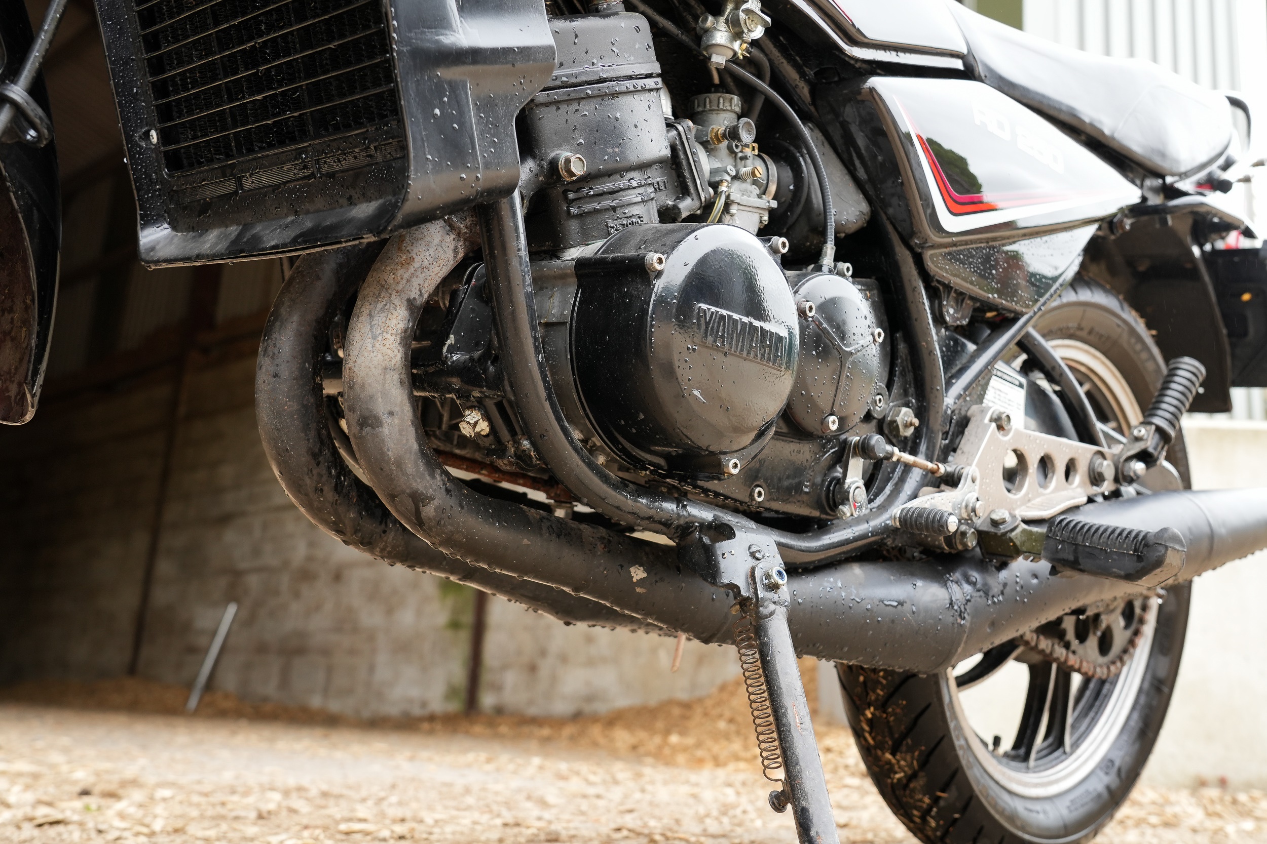 Lot 196 - 1983 Yamaha RD250LC