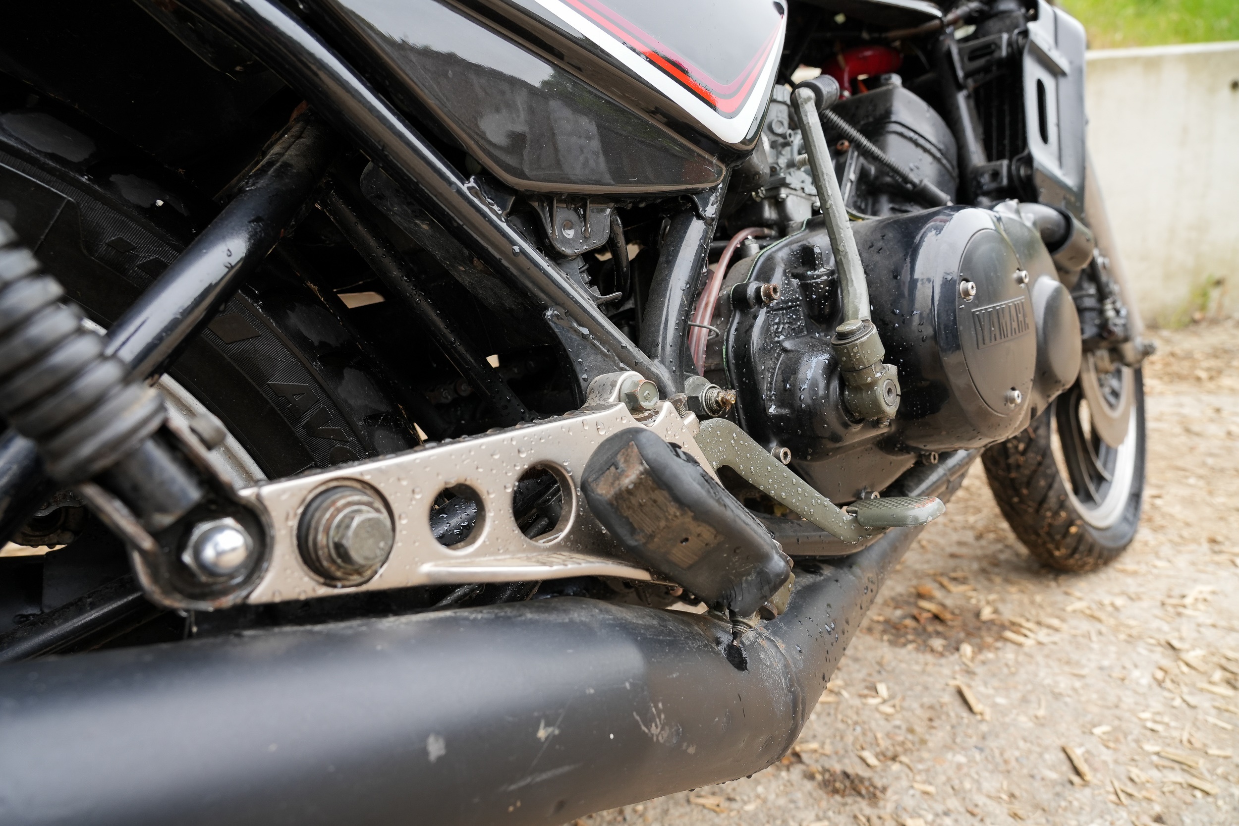 Lot 196 - 1983 Yamaha RD250LC