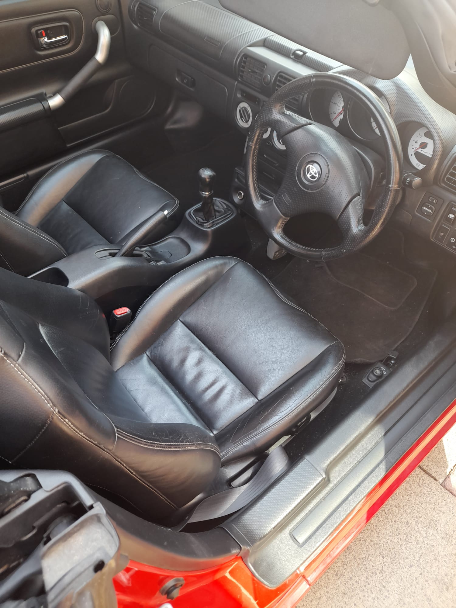 2000 Toyota MR2 VVTI