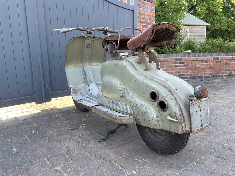 Lot 35 - 1950 Lambretta LC125