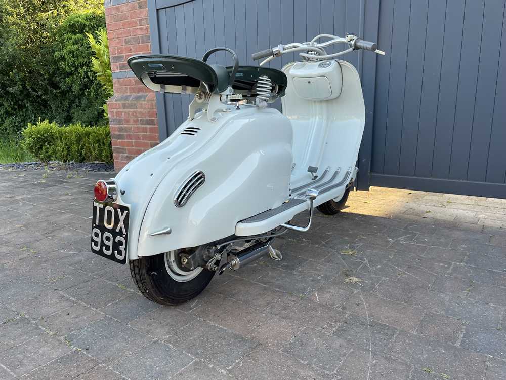 Lot 10 - 1956 Lambretta LD150 Mk2
