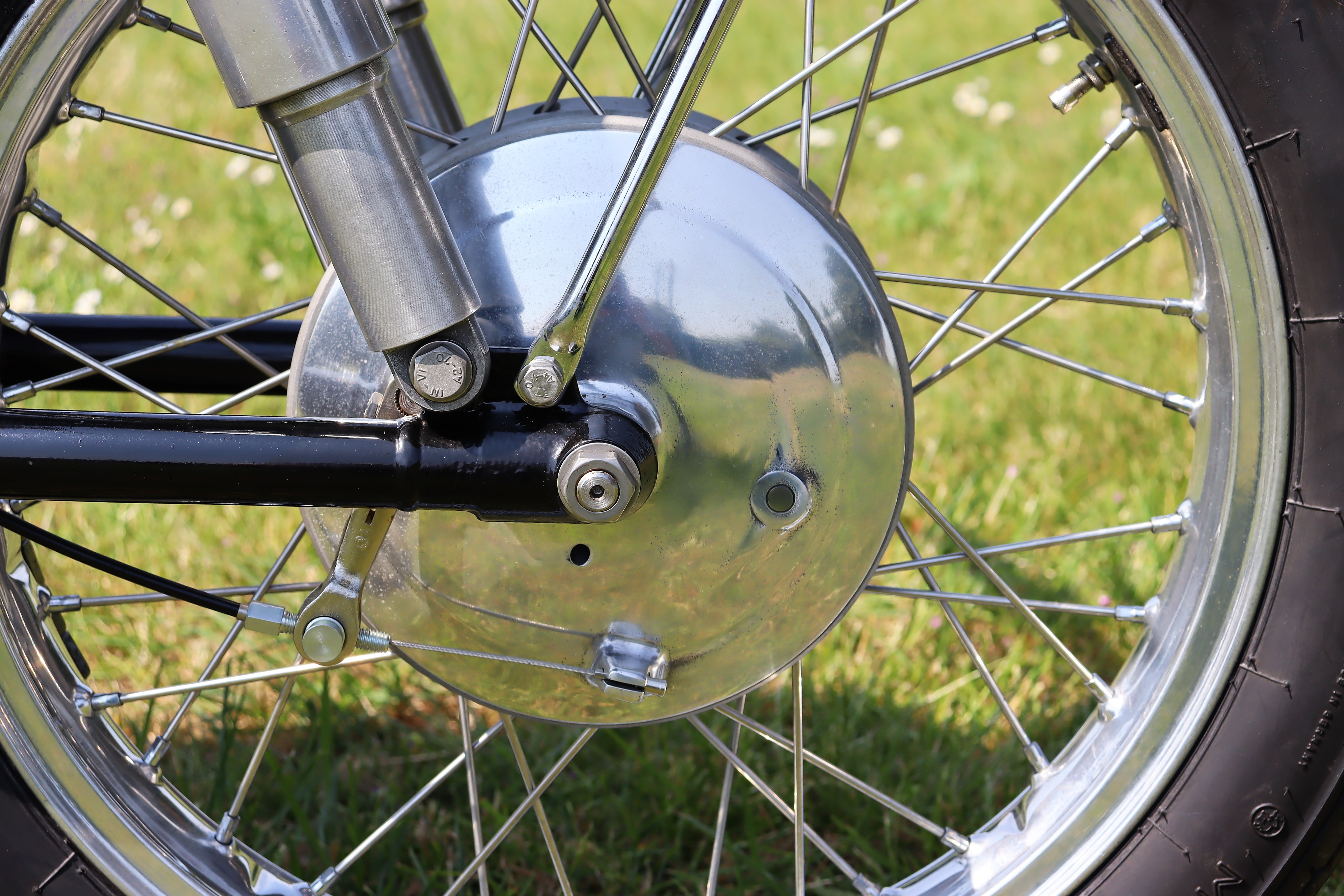 Lot 257 - 1964 BMW R27