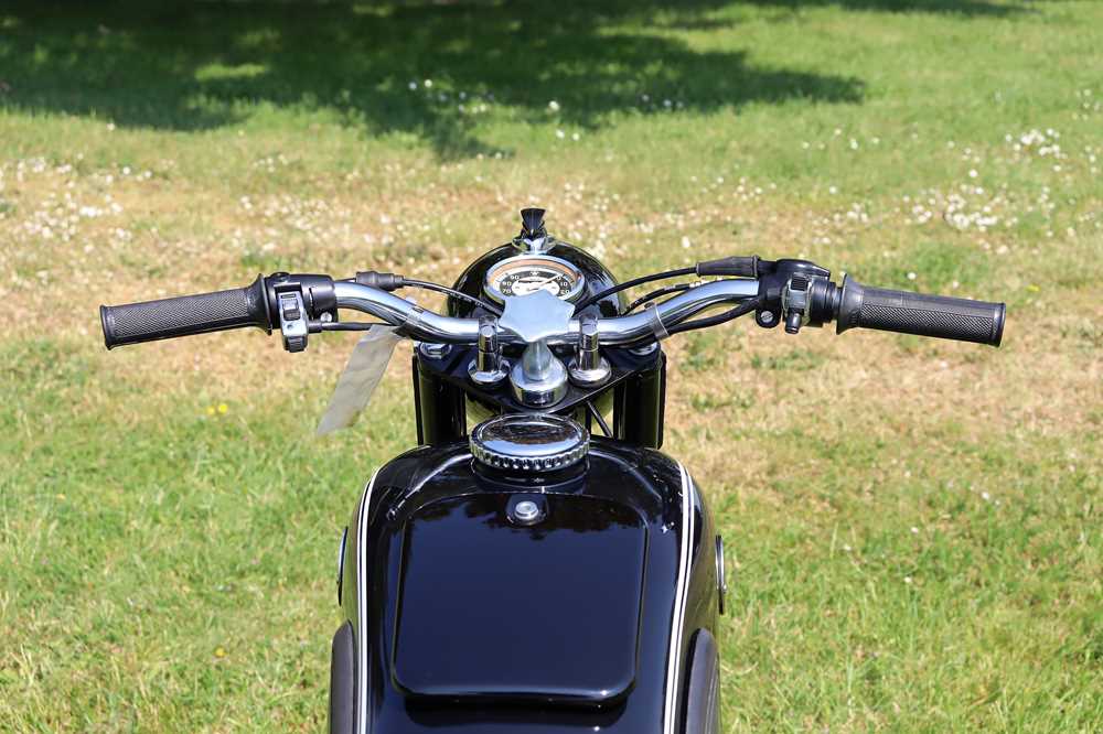 Lot 257 - 1964 BMW R27