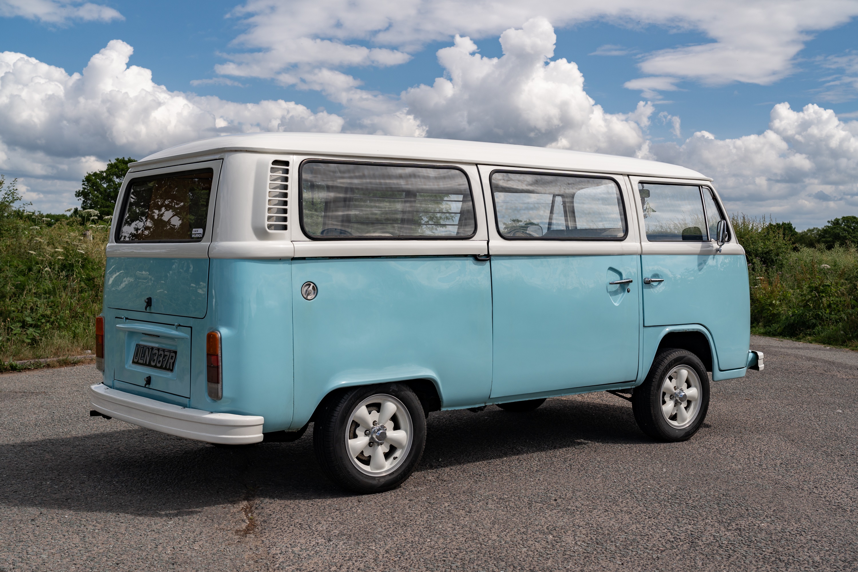 Lot 61 - 1976 Volkswagen Type 2 Camper Van
