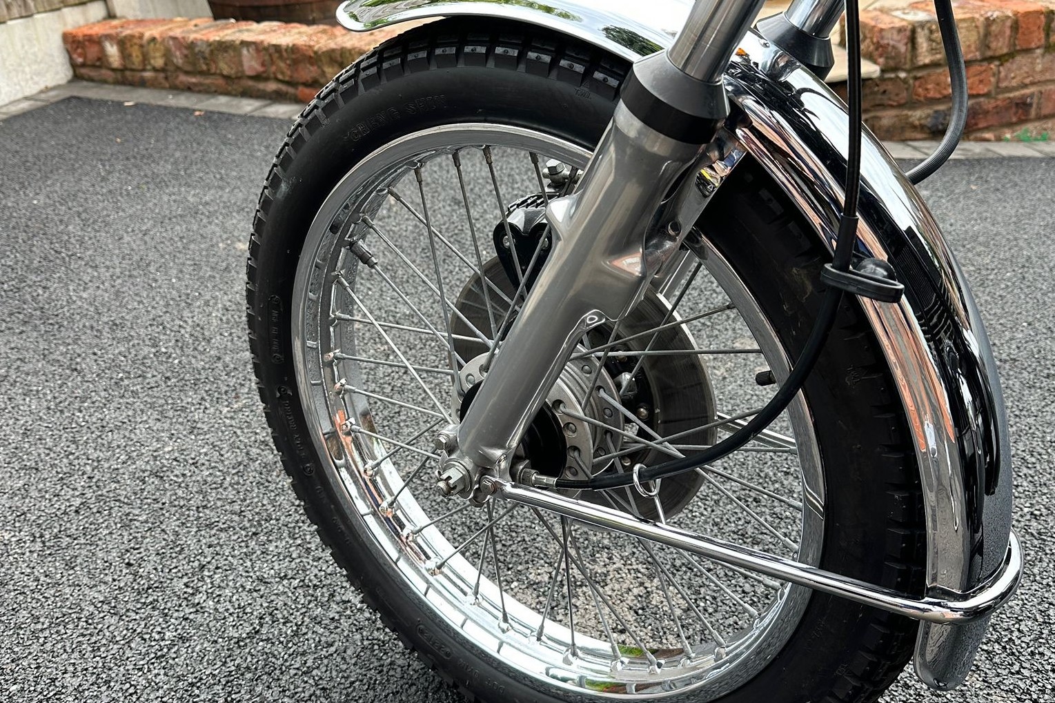 Lot 163 - 1978 Suzuki GT380