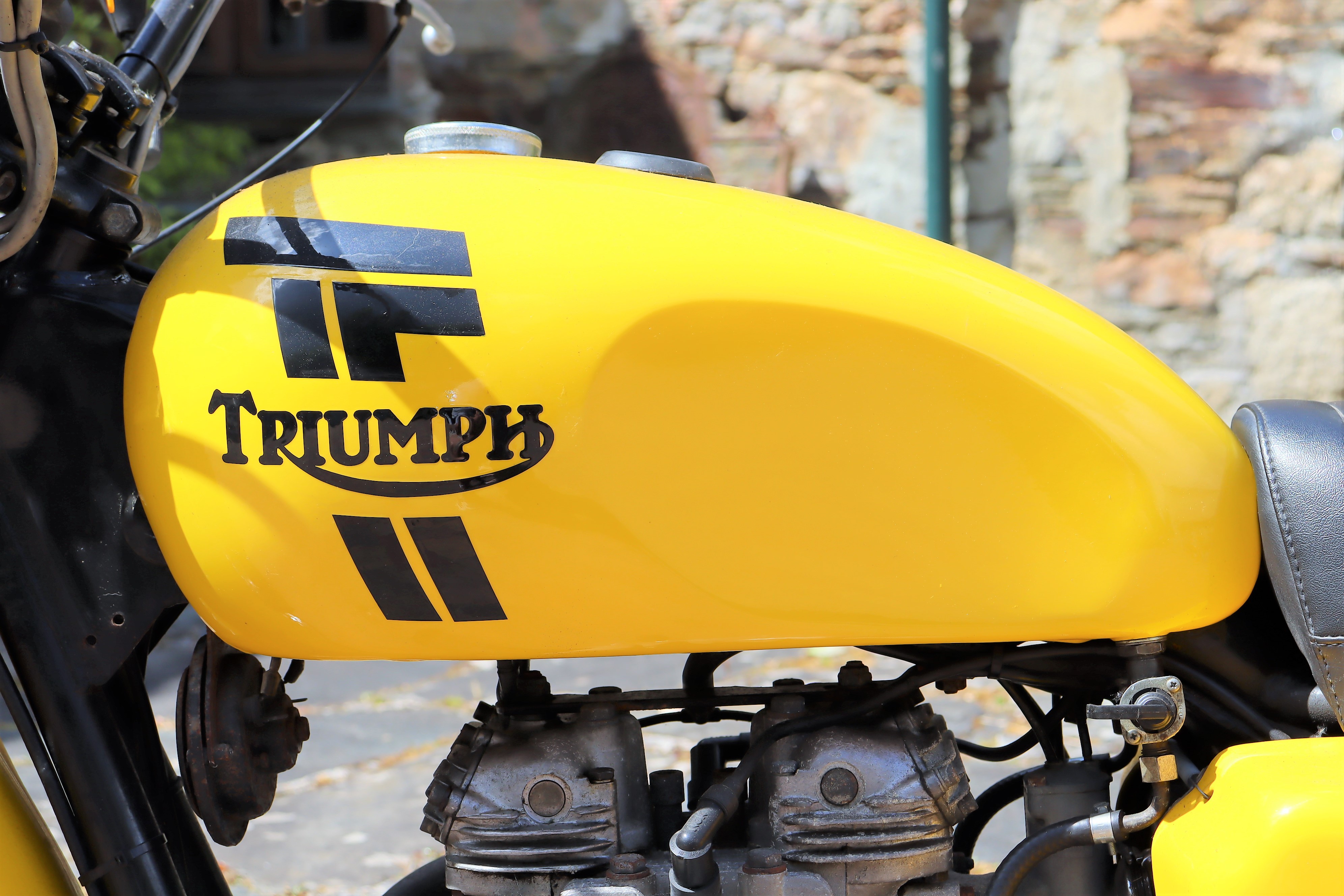 Lot 213 - 1981 Triumph 750 Tiger Trail Homage