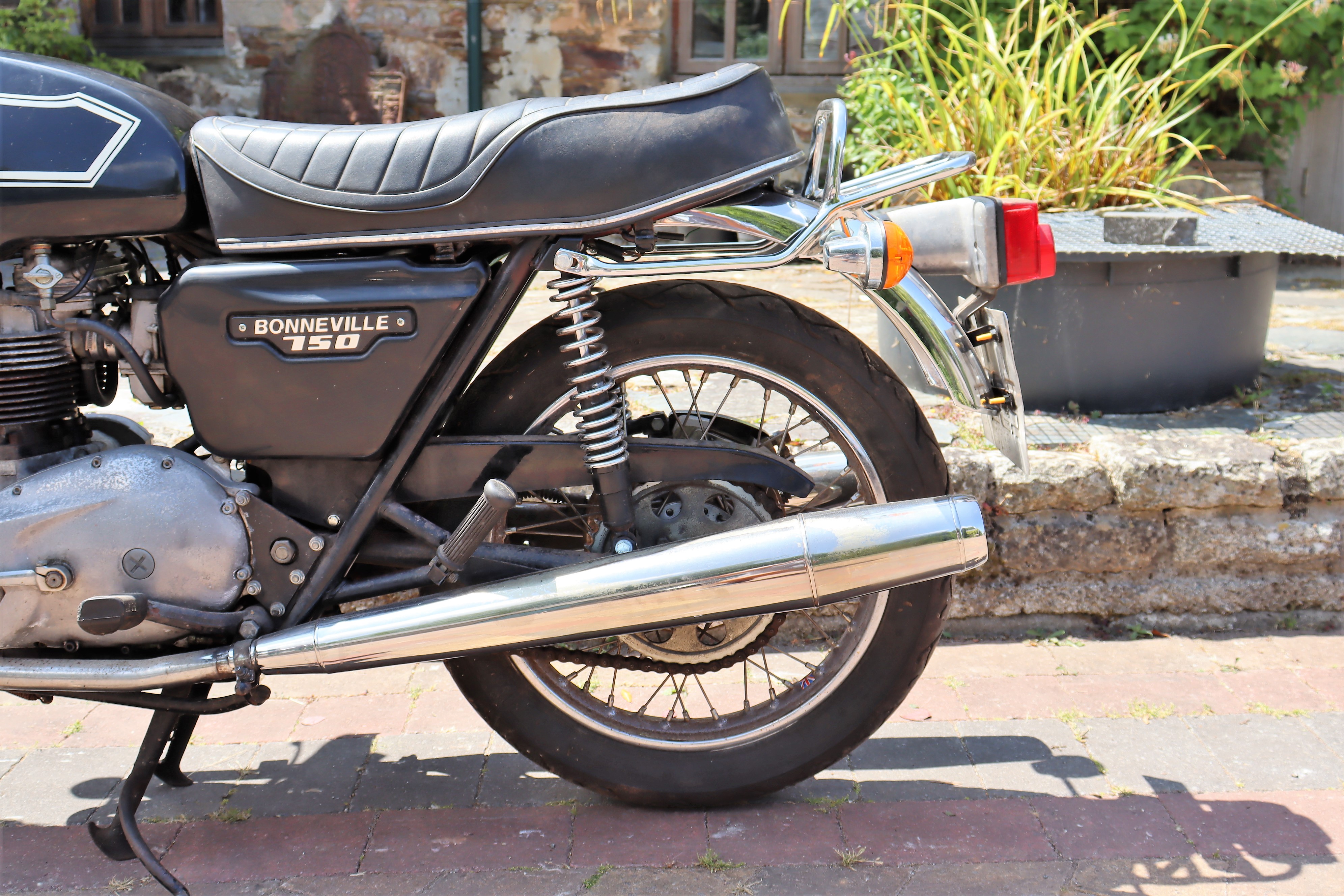 Lot 166 - 1980 Triumph T140 Bonneville
