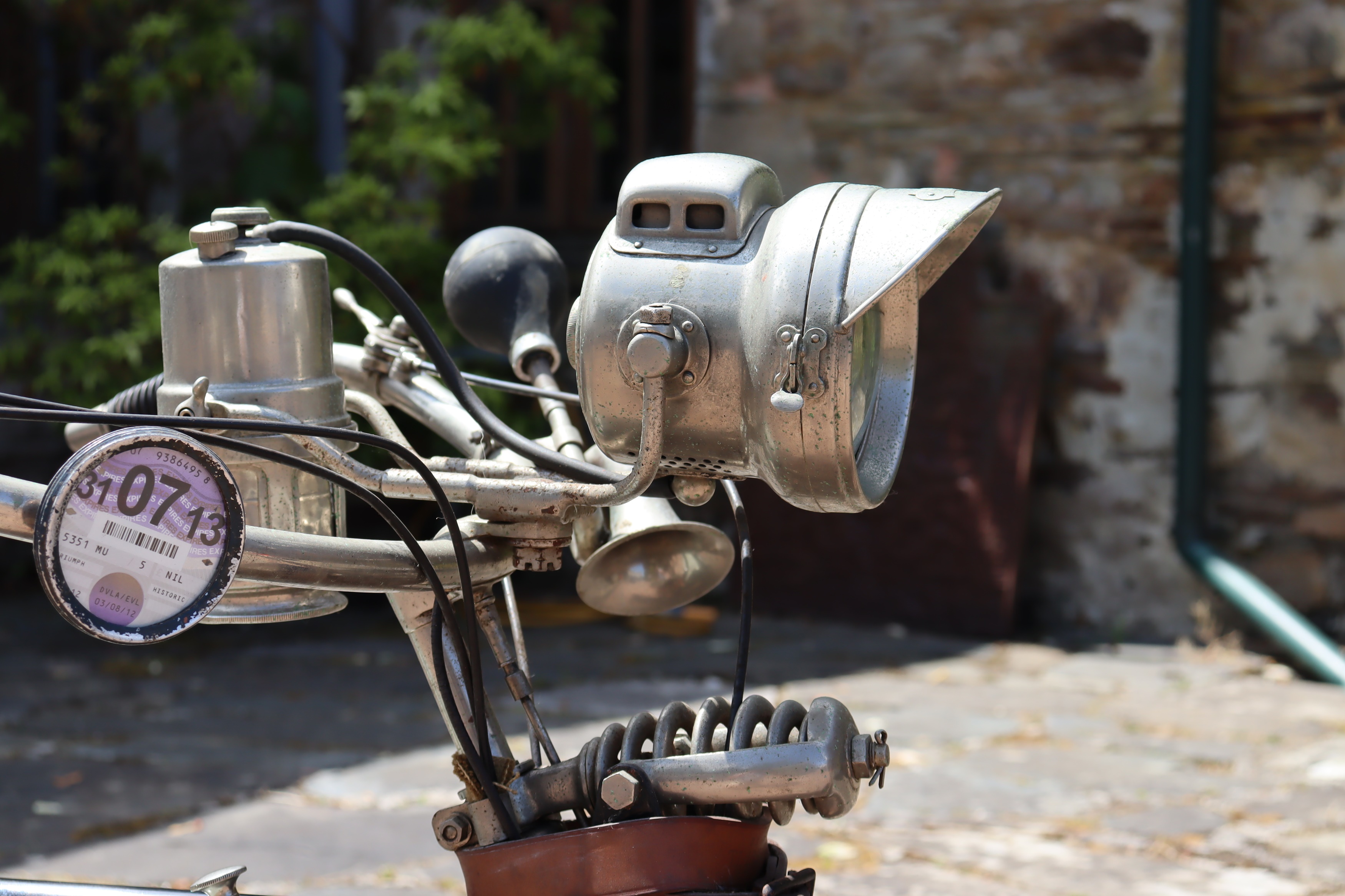 Lot 137 - 1919 Triumph Model H