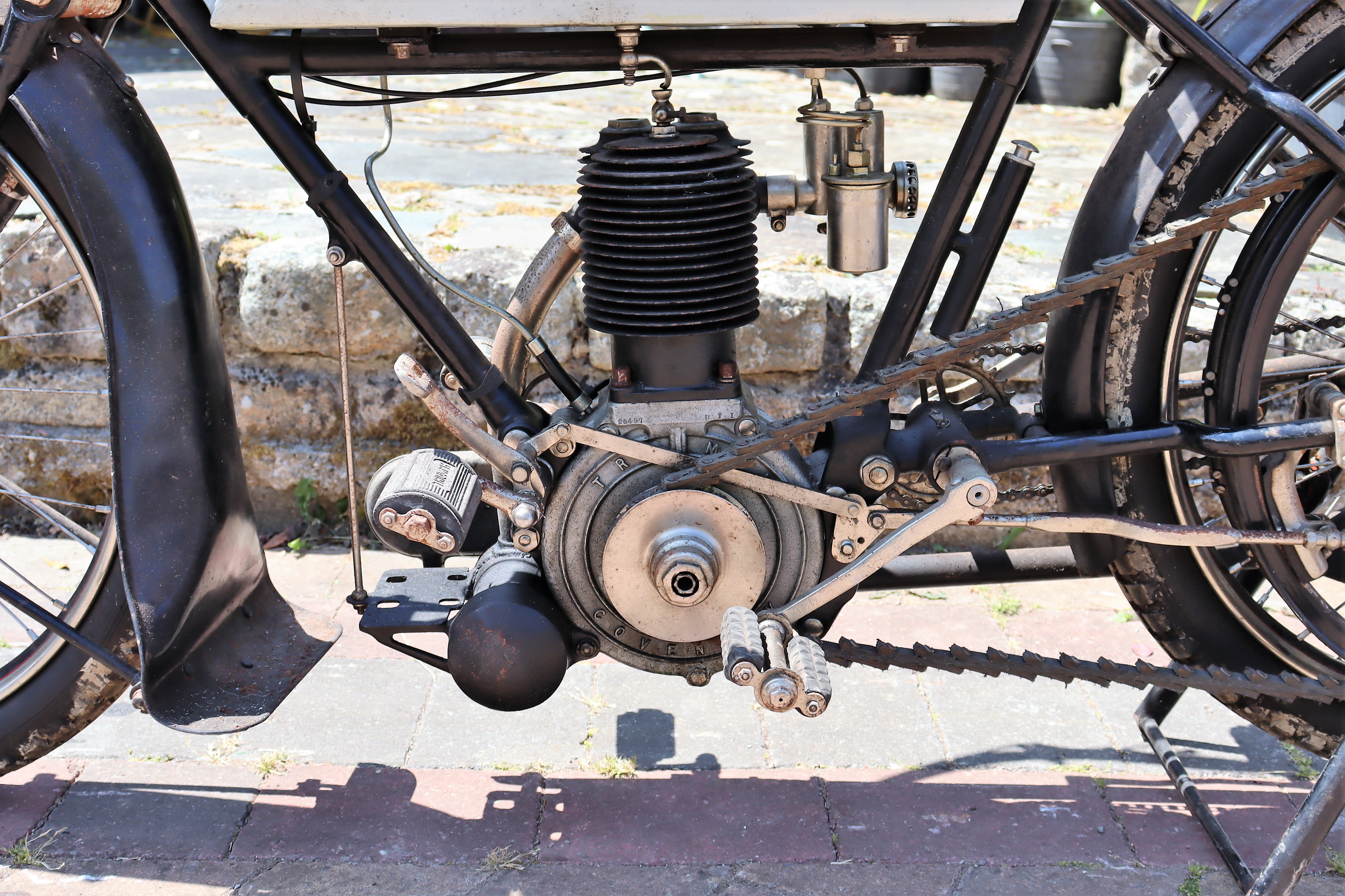 Lot 125 - 1913 Triumph Model H