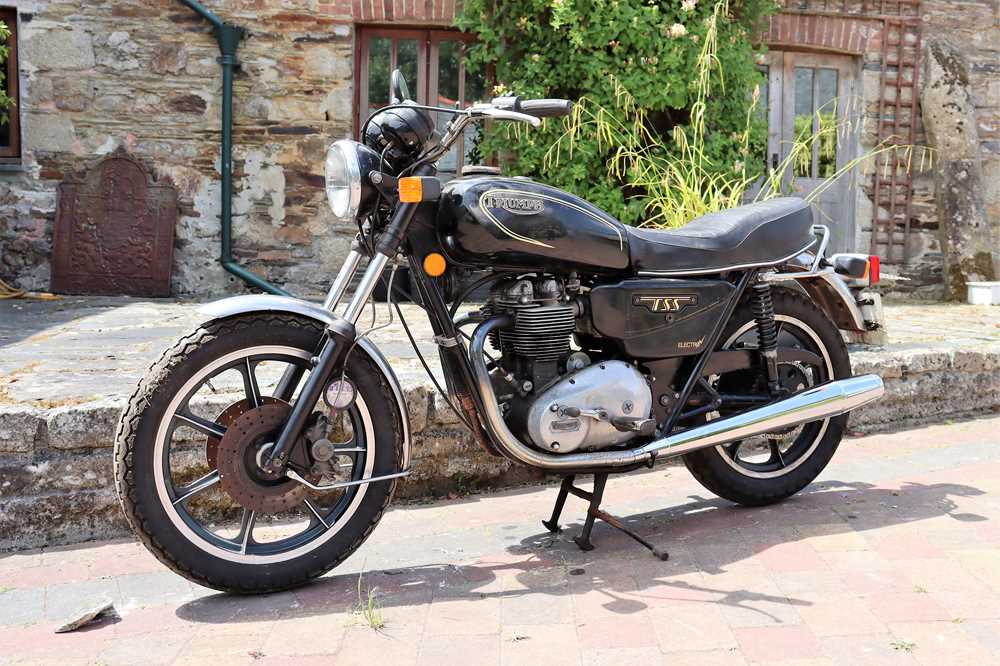 Lot 148 - 1983 Triumph T140 TSS