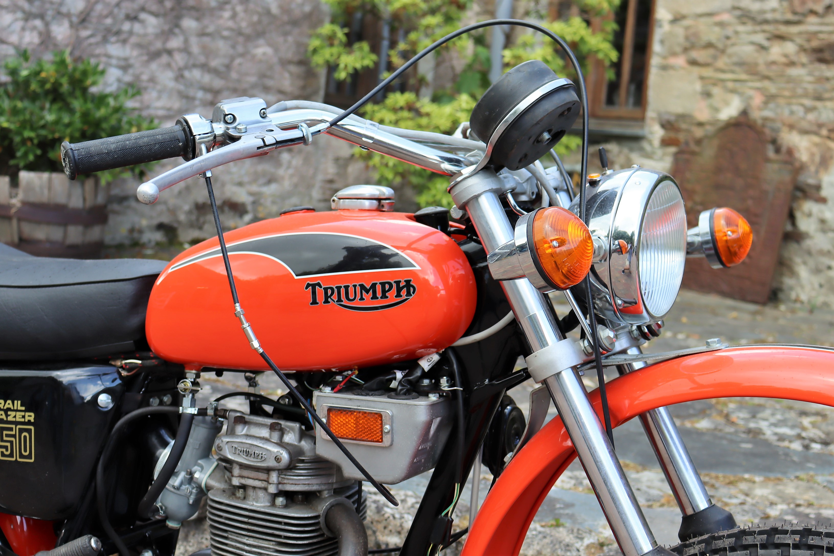 Lot 160 - Triumph T25T Trail Blazer