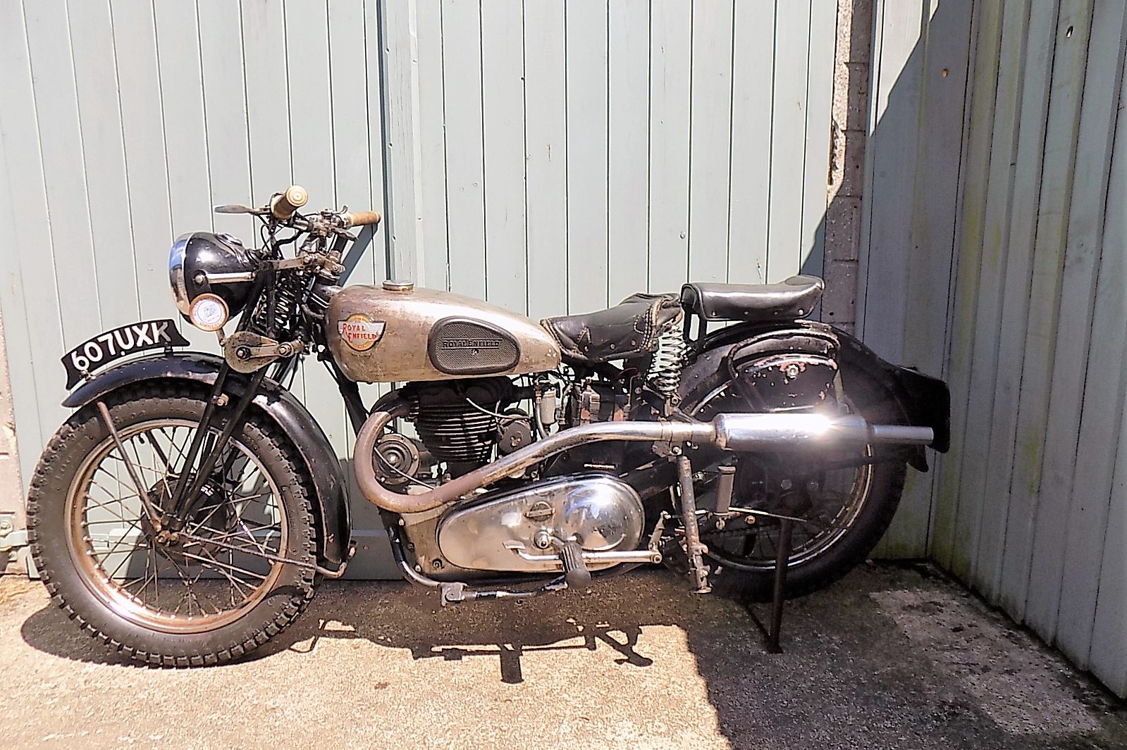Lot 223 - 1940 Royal Enfield JS 500 Bullet