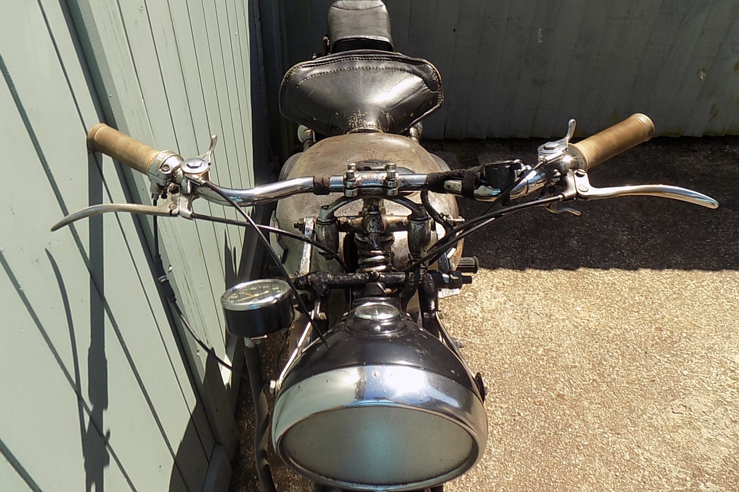 Lot 223 - 1940 Royal Enfield JS 500 Bullet