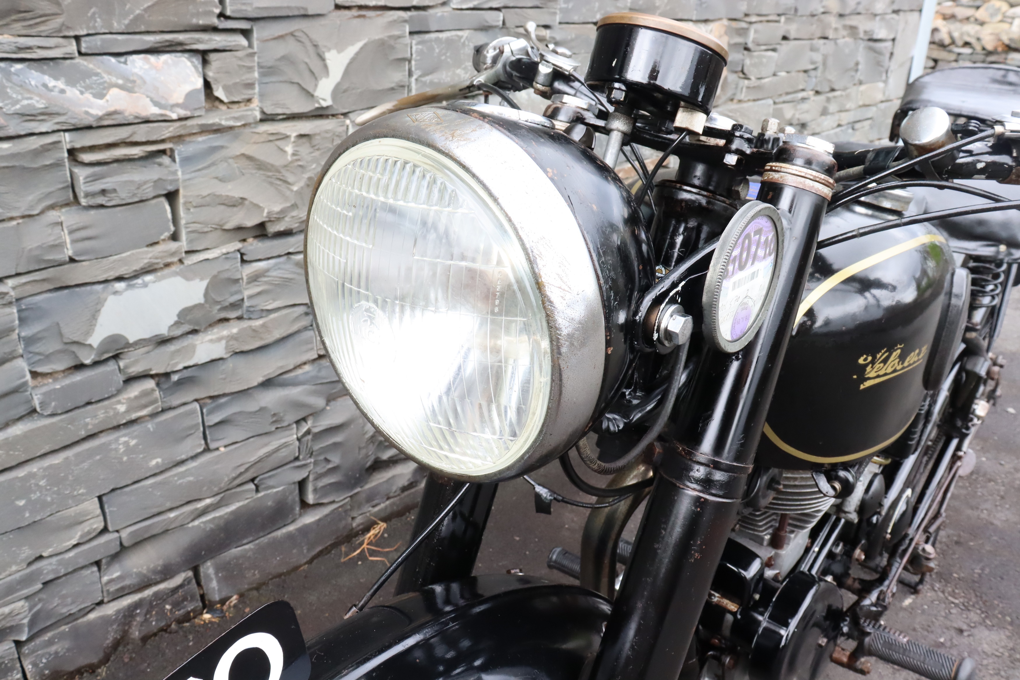 Lot 255 - 1952 Velocette MAC 350