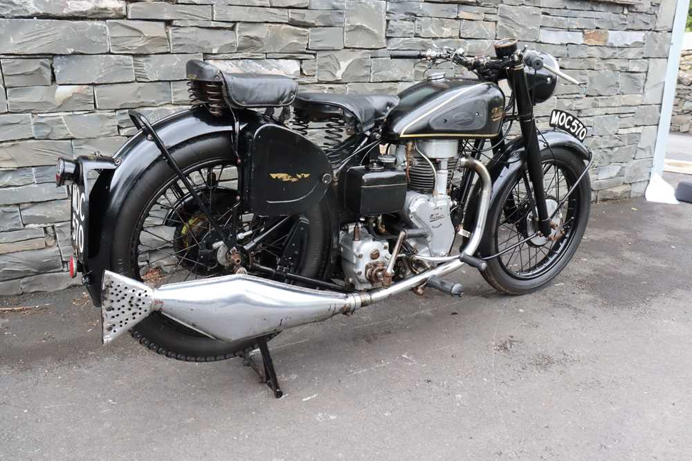 Lot 255 - 1952 Velocette MAC 350