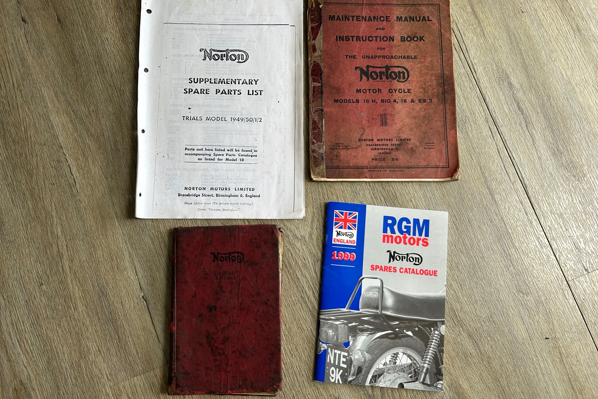 Lot 121 - 1953 Norton 500T