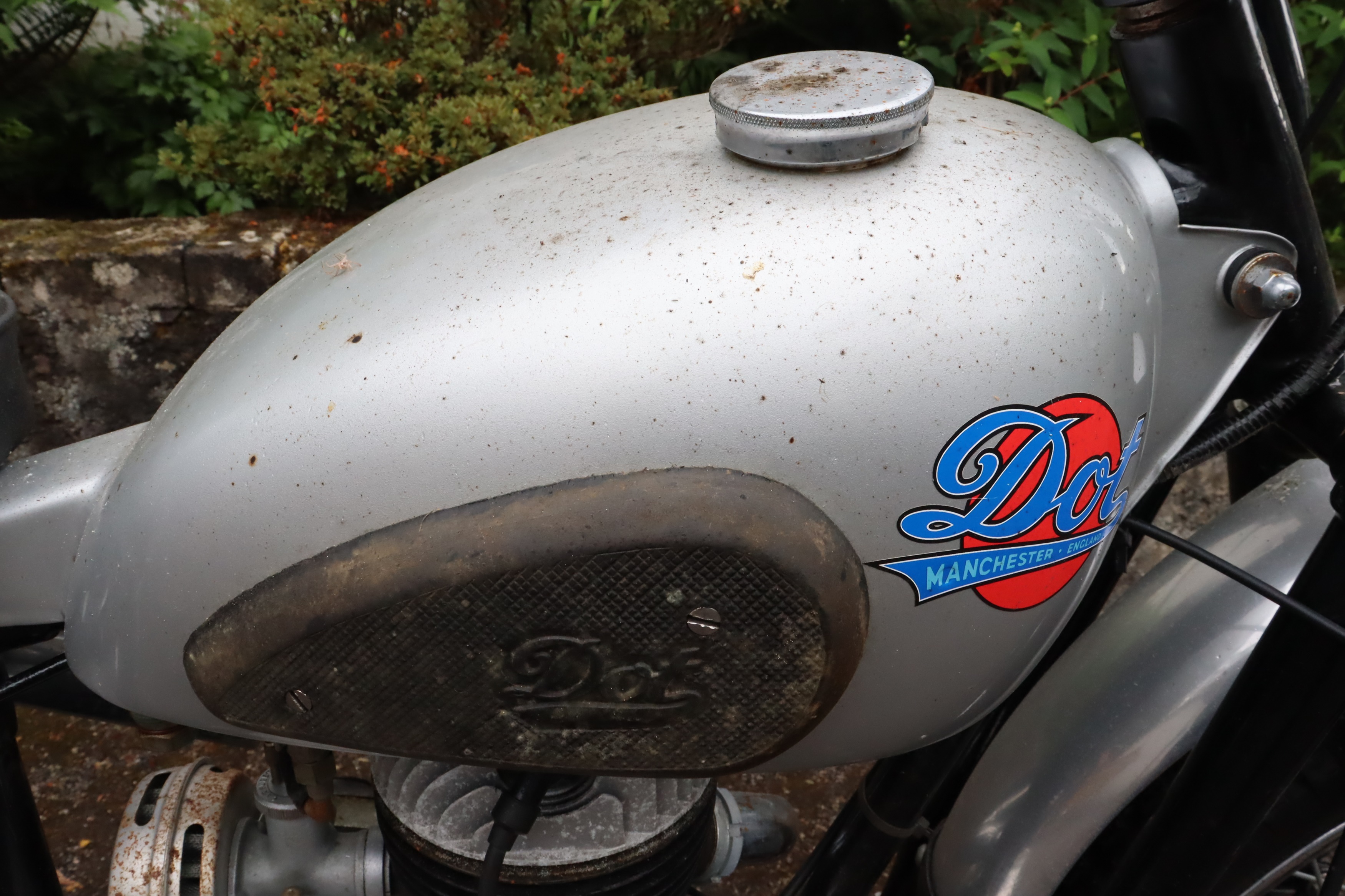 Lot 120 - 1955 DOT 197 Trials