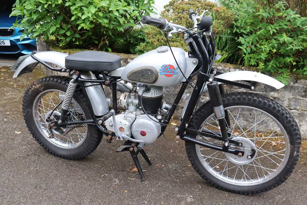 Lot 120 - 1955 DOT 197 Trials